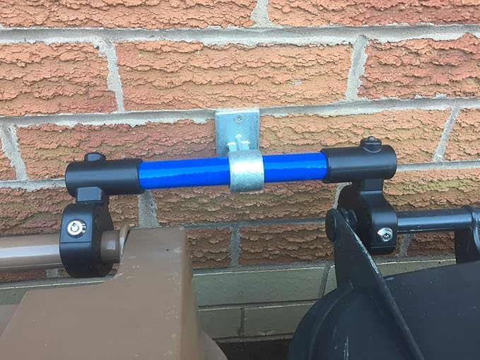 Wheelie bin lock with built in clamp, clamps 1 wheelie or 2 wheelies ...
