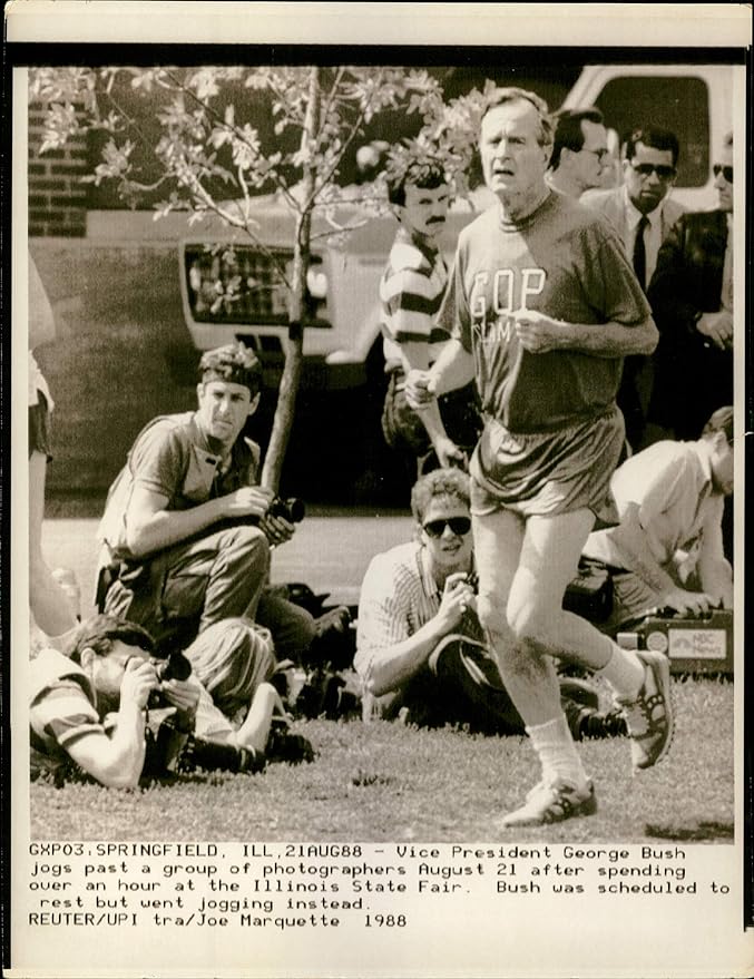 Amazon.com: Vintage photo of Snr President George Bush.: Entertainment ...