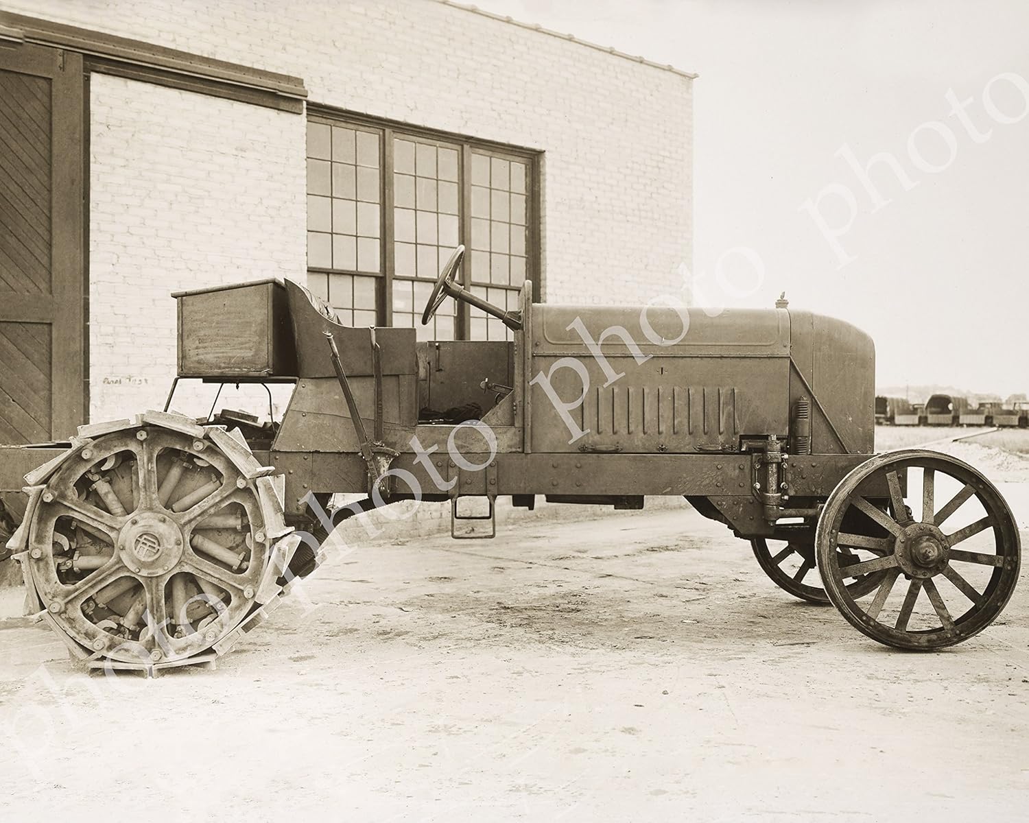 Amazon.com: WW1 1918 Military Tractor Photo, Republic Motor Truck Co ...