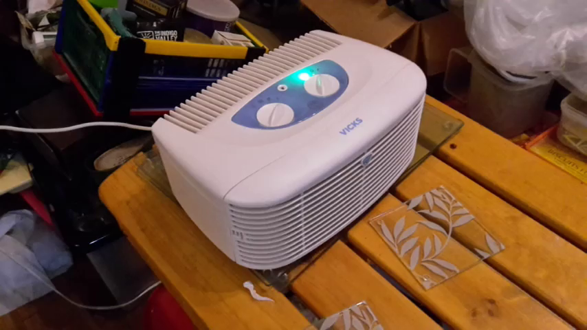 Vicks V-9071 HEPA Air Purifier: Amazon.co.uk: Kitchen & Home
