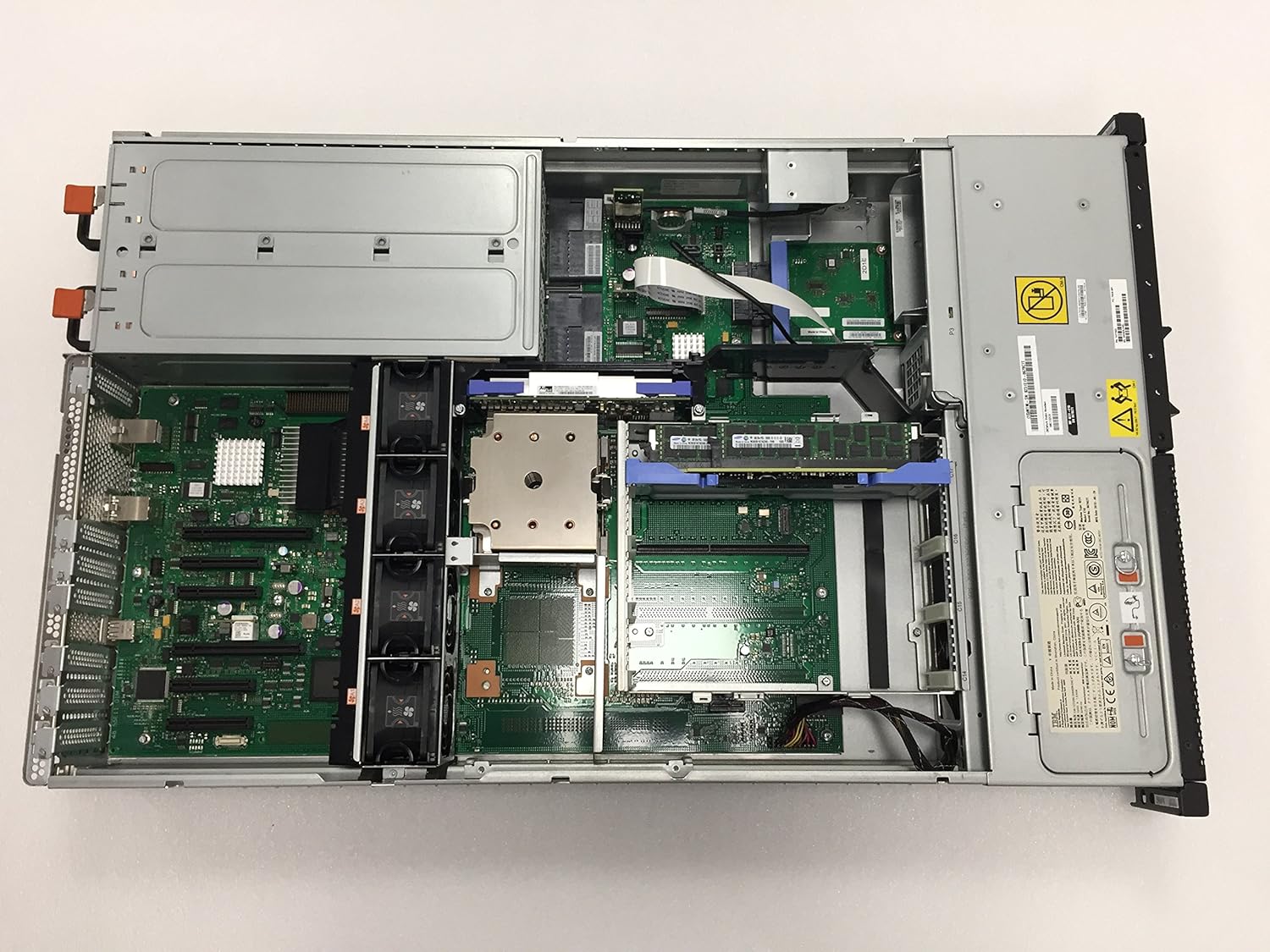 IBM Power 7 p710 3.0GHz Express Server (8231-E1C) 2U PVM Standard ...