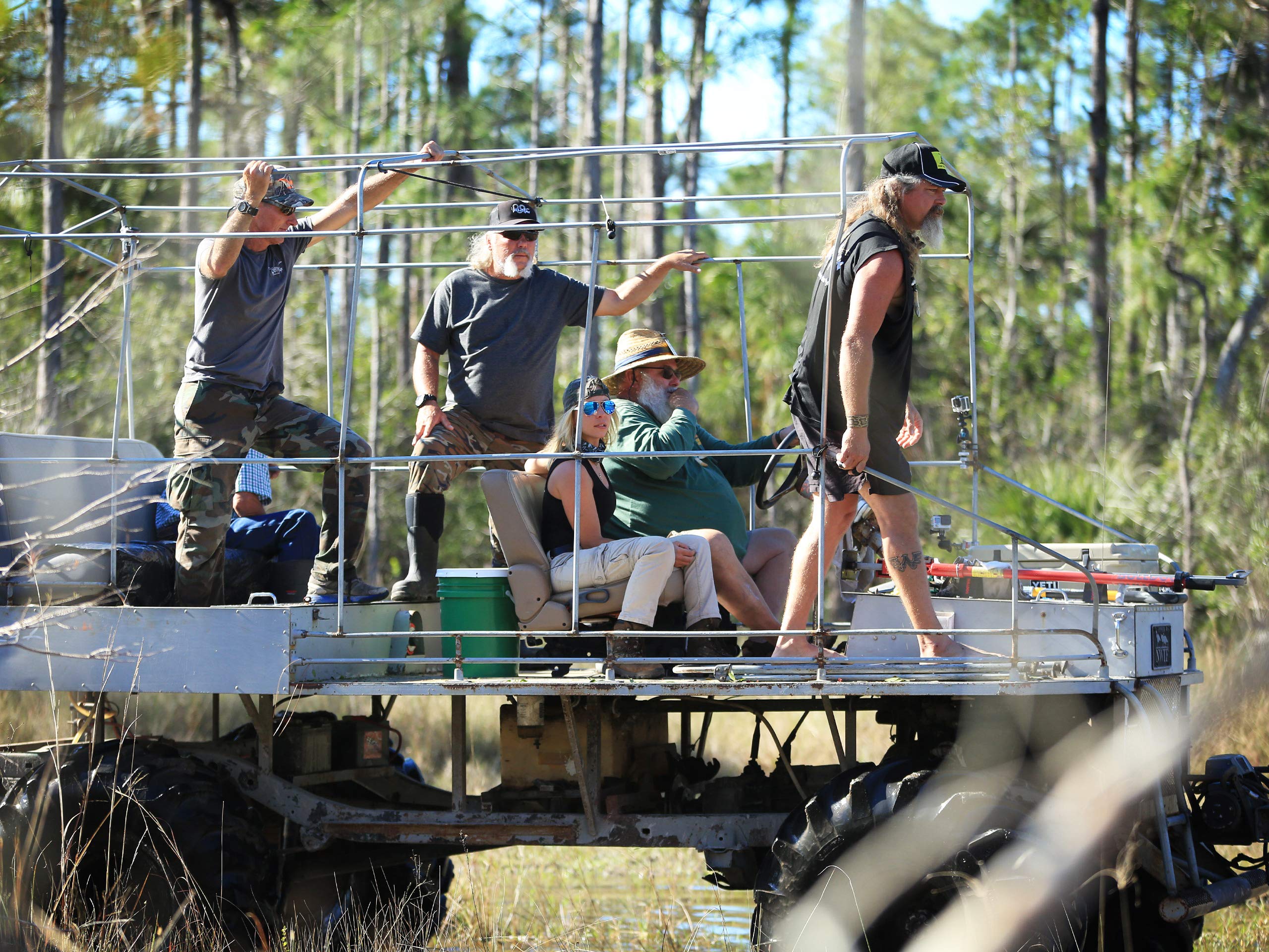 Amazon.de: Die Pythonjäger - Einsatz in den Everglades - Season 1 ...