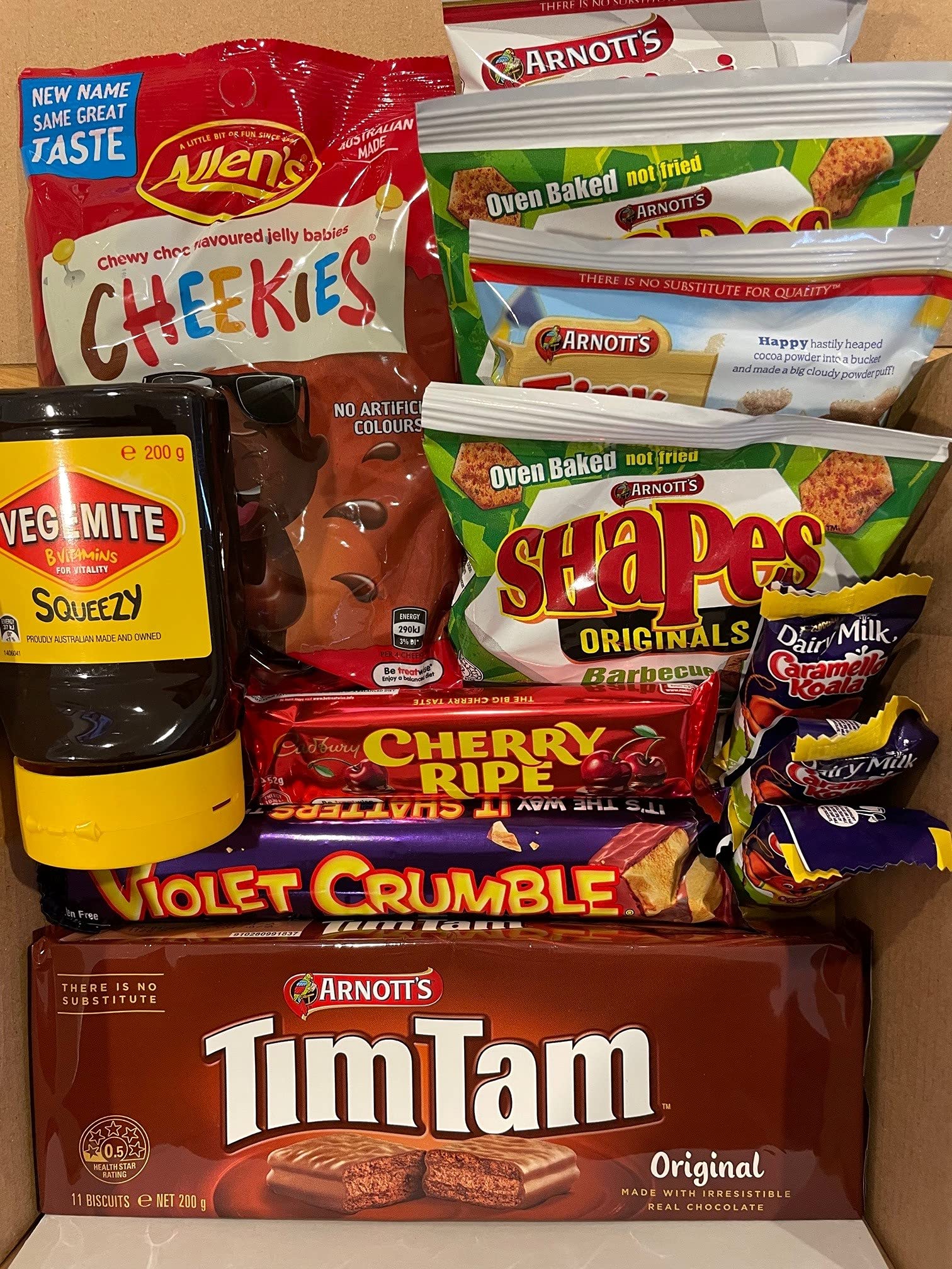Mua Australian Classics (Thermal) - Tim Tam, Vegemite, Caramello Koala ...