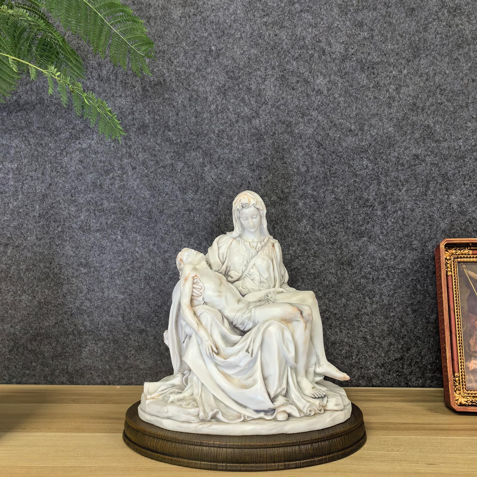 Mua Pieta Statue - Michelangelo’s Pietà Replica Sculpture - Hand ...