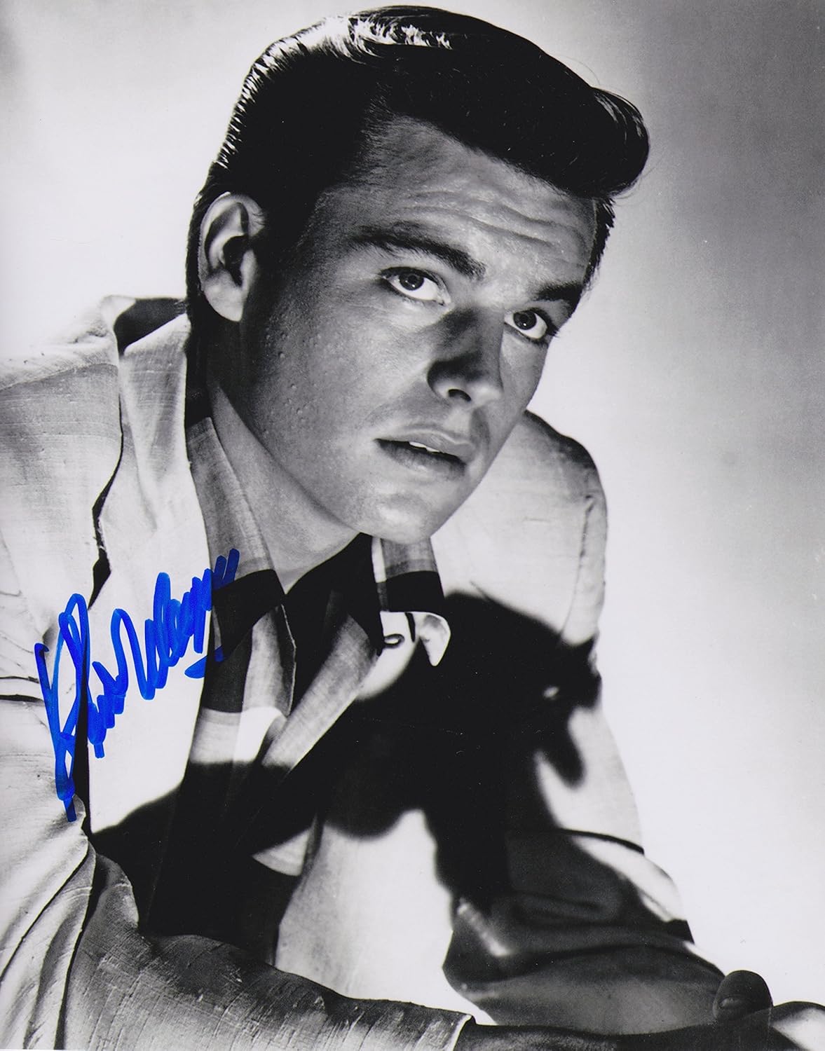 Robert Wagner signed 8x10 photo at Amazon's Entertainment Collectibles ...