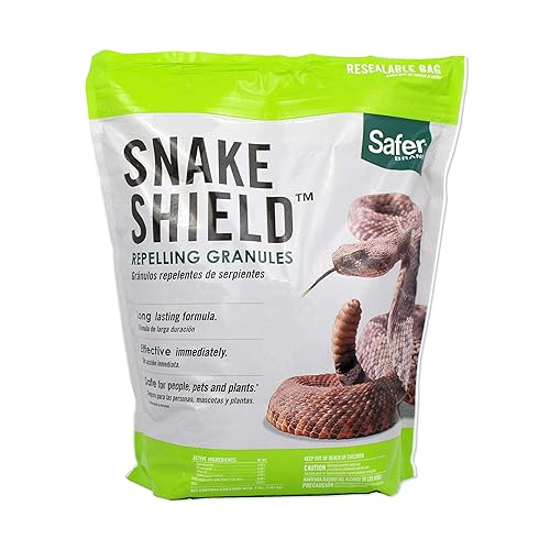 Safer 5951 Snake Shield Granular Repellent - Outdoor Snake Repelling ...