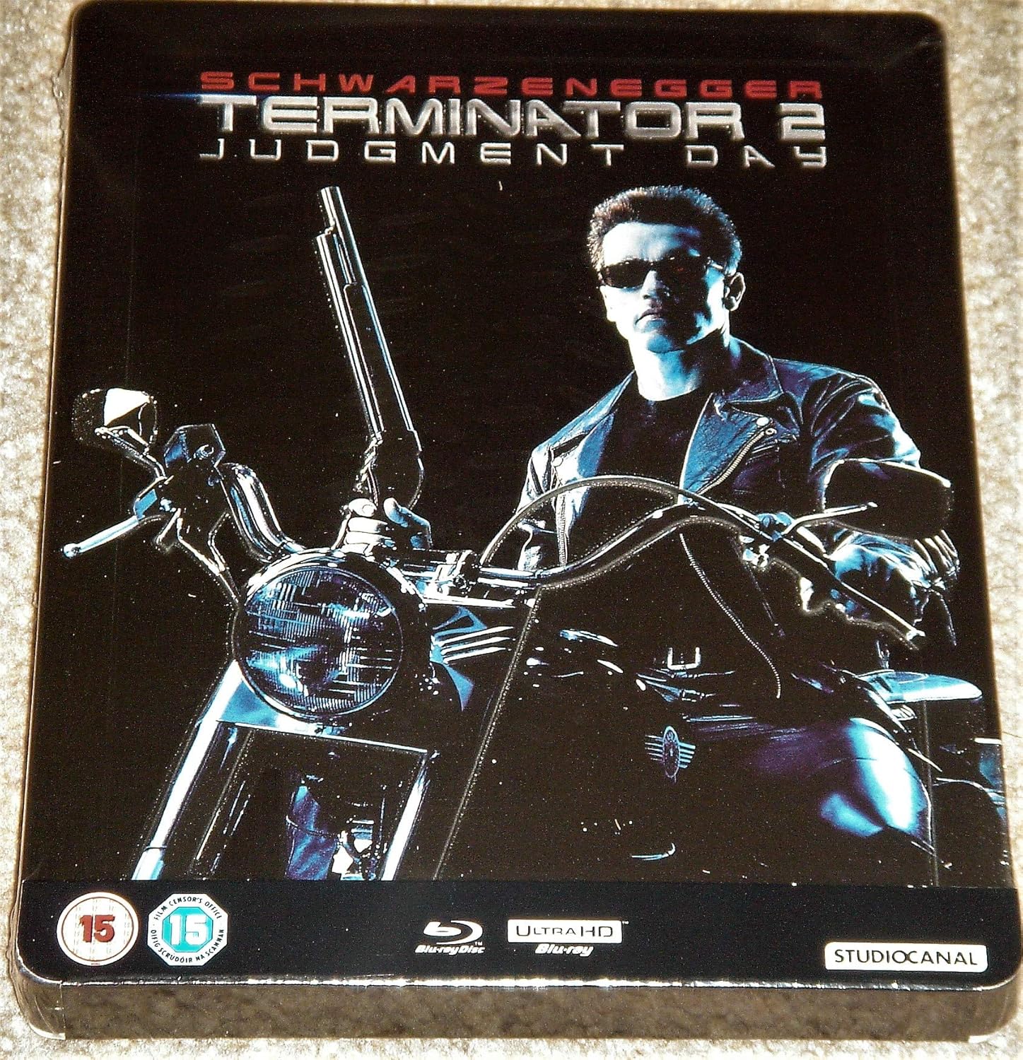 Terminator 2: Judgement Day 4K Ultra HD Limited Edition Glow In The ...