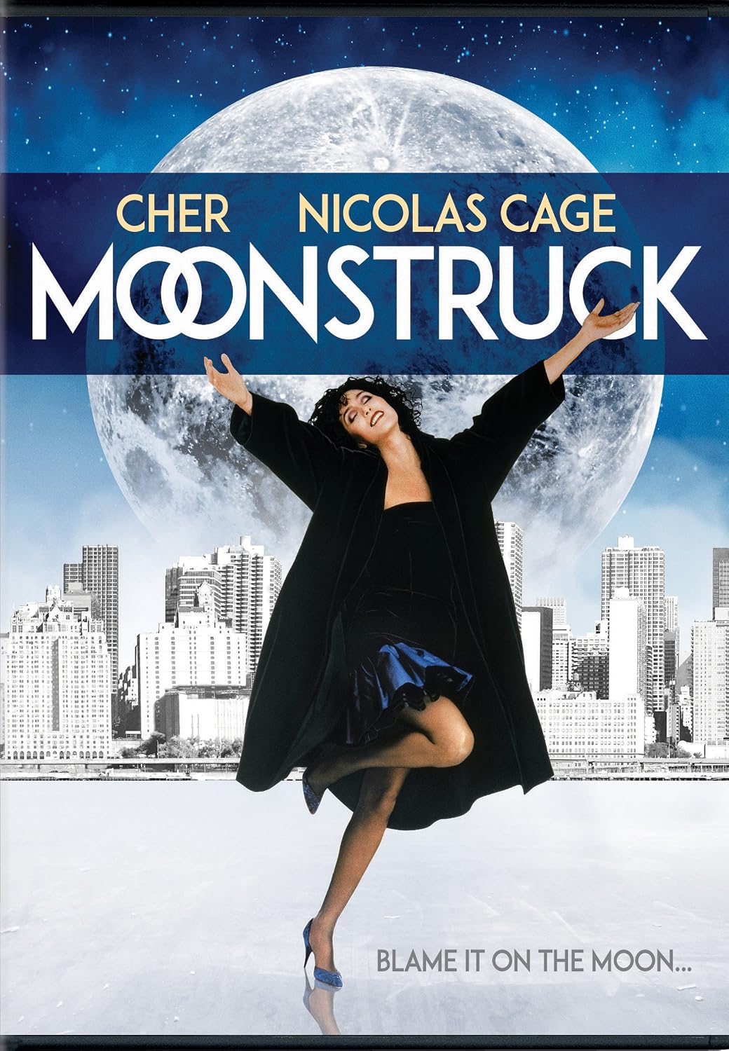 Moonstruck Bilingual Amazon ca Cher DVD Moonstruck Bilingual Amazon ca Cher DVD