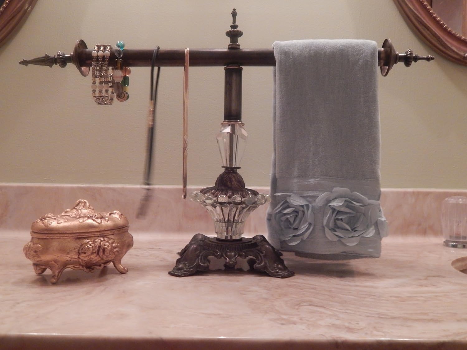 Amazon.com: Decorative Display Stand: Home Improvement