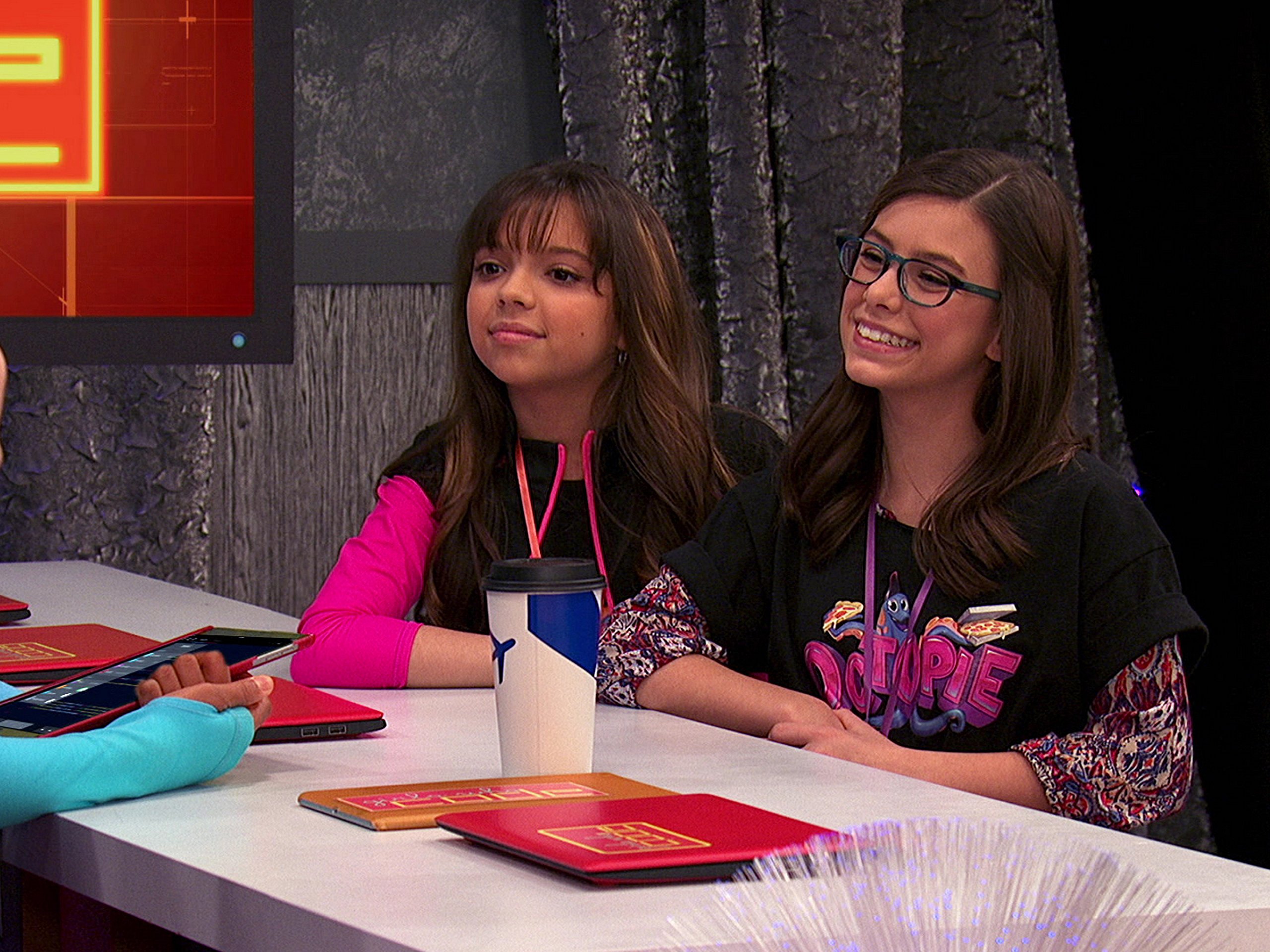 Amazon.de: Game Shakers – Jetzt geht's App - Staffel 1 Teil 2 [dt./OV] ansehen | Prime Video