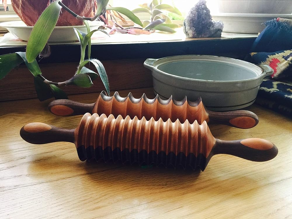 Amazon.com: Pasta Cutter (Dumpling Cutter): Handmade