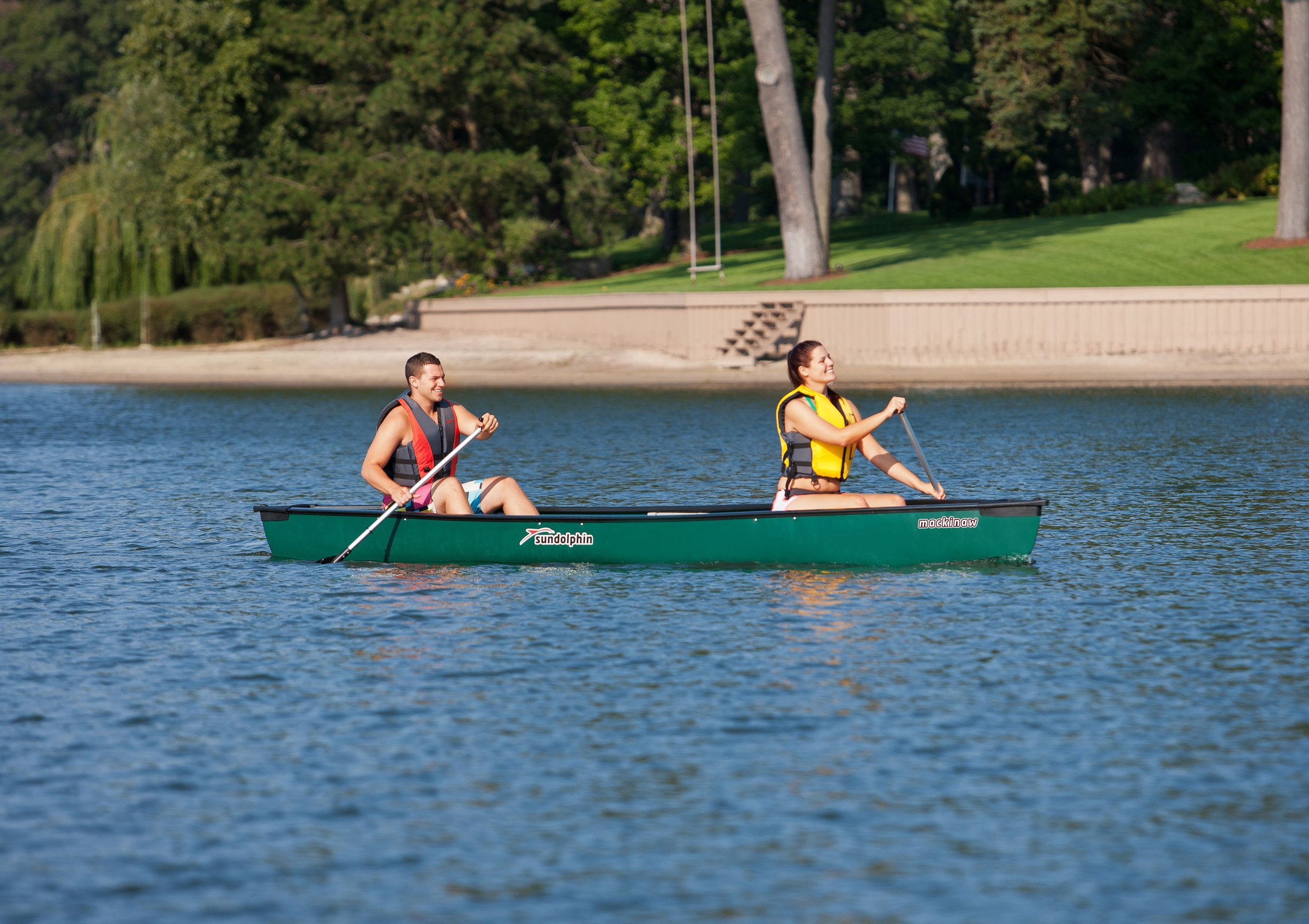 Sun Dolphin Mackinaw 15.6-Foot Canoe - Missouri Float Trips