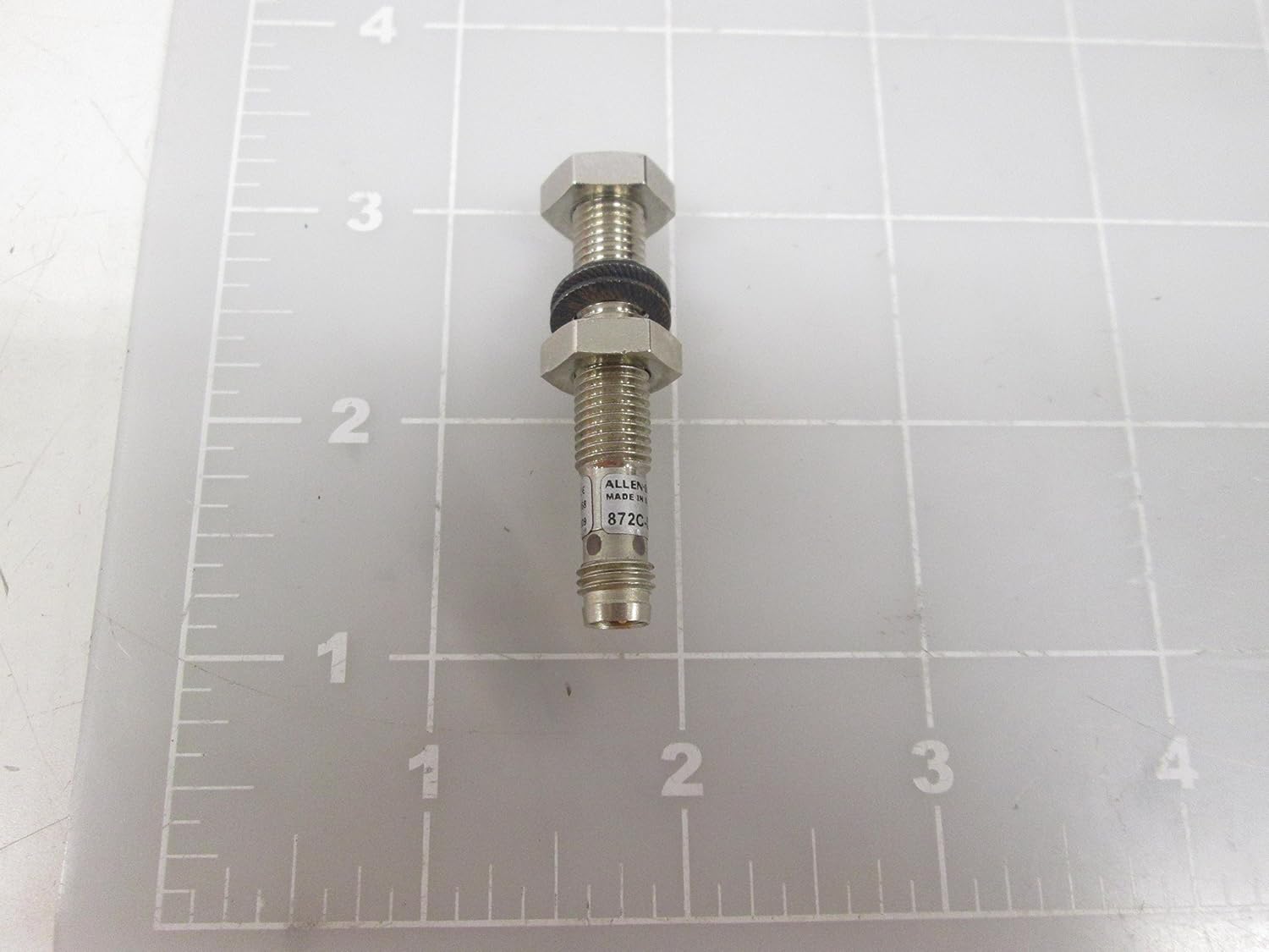 Allen Bradley 872C-D2np8-P3 Series C Inductive Proximity Sensor 872C-D2np8-P3 Series C: Amazon ...