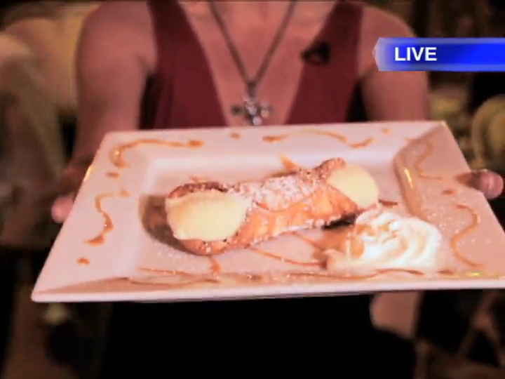 Overbite (Insatiable Series): Meg Cabot: 9780061735110: Amazon.com: Books