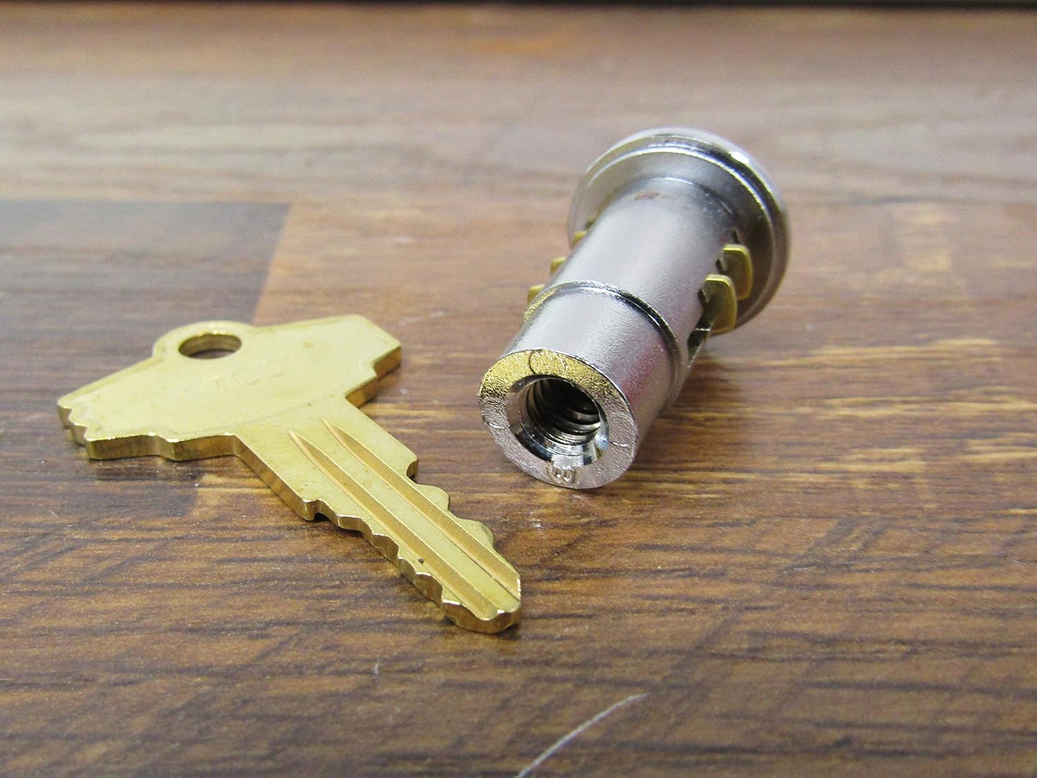 Lock Replacement Parts Quality Gumball Vending Machine Lock and Key ...