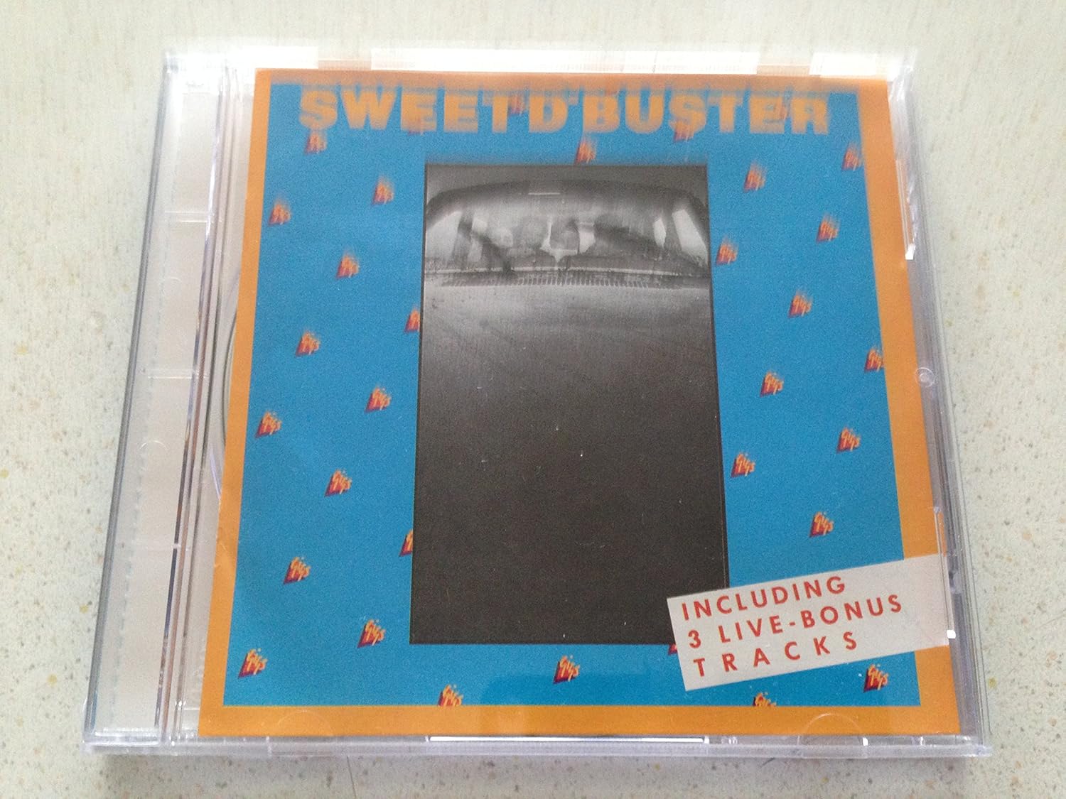 Sweet D'Buster Gigs by Sweet D'Buster: Amazon.co.uk: CDs & Vinyl