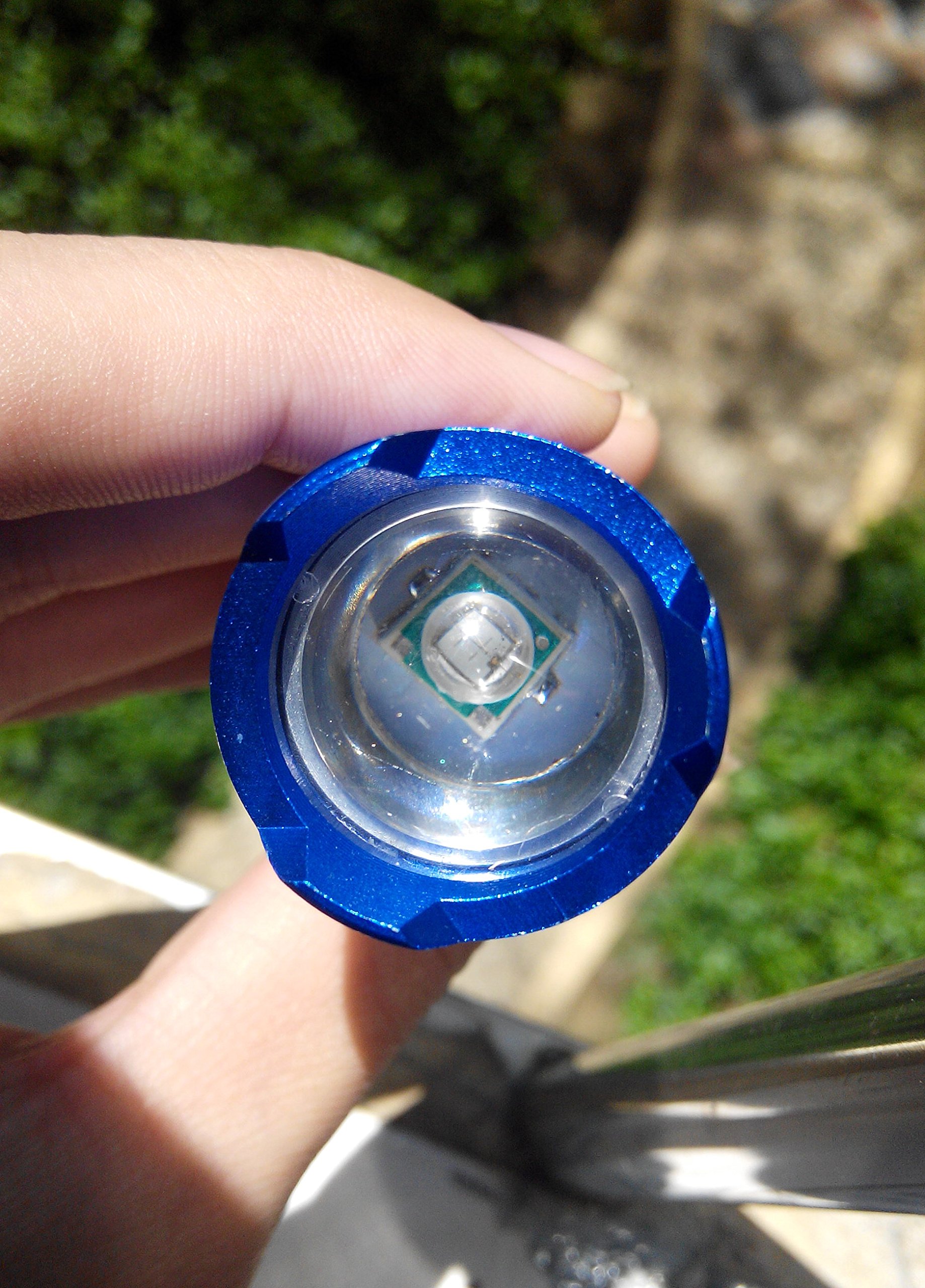 Mua Scalable Blue LED 3 Mode Long Range Blue Beam Blue Light Flashlight ...