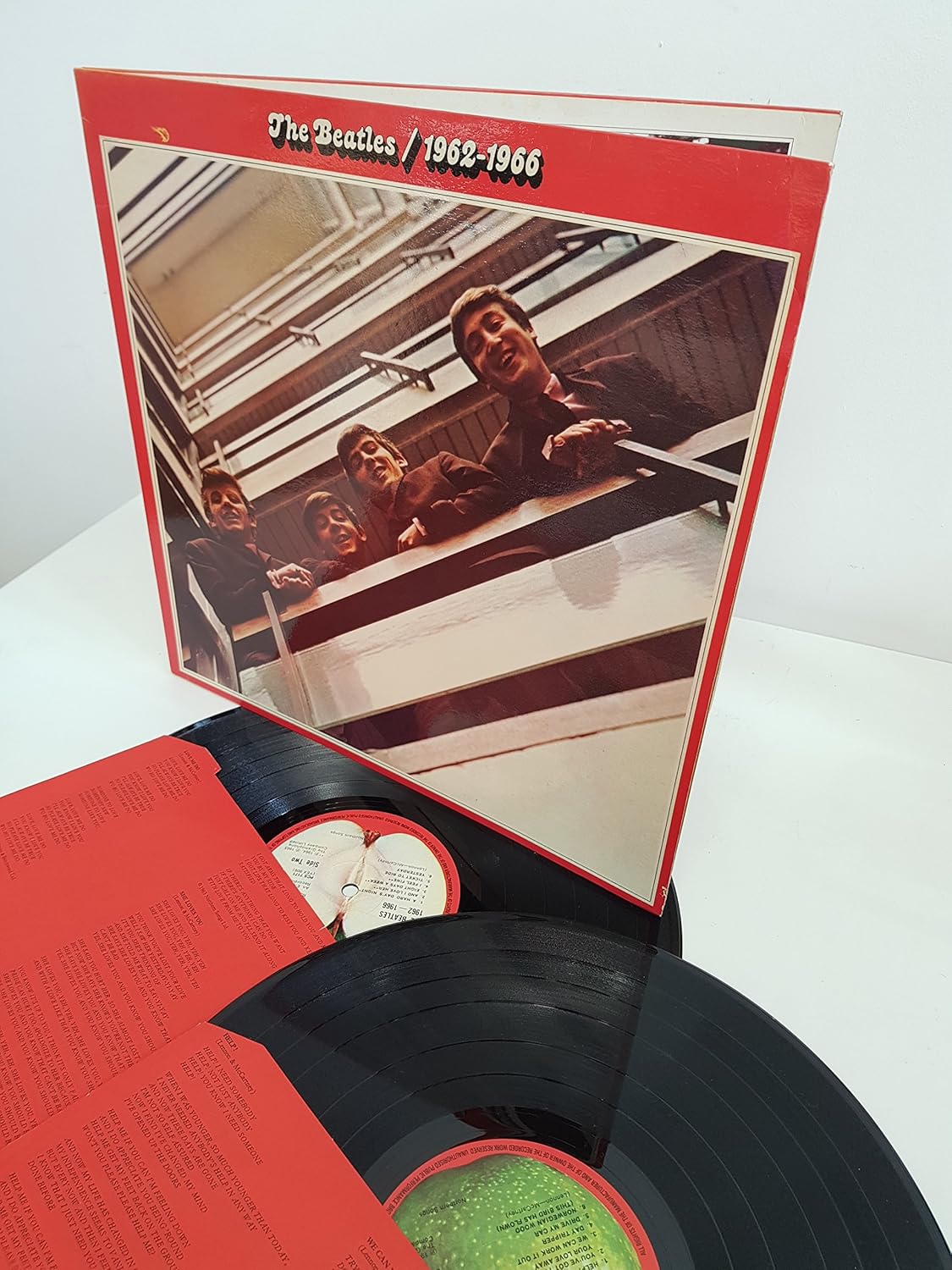 THE BEATLES[RED ALBUM] 1962-1966[PCS7171]WITH INNER LYRIC SLEEVE ...