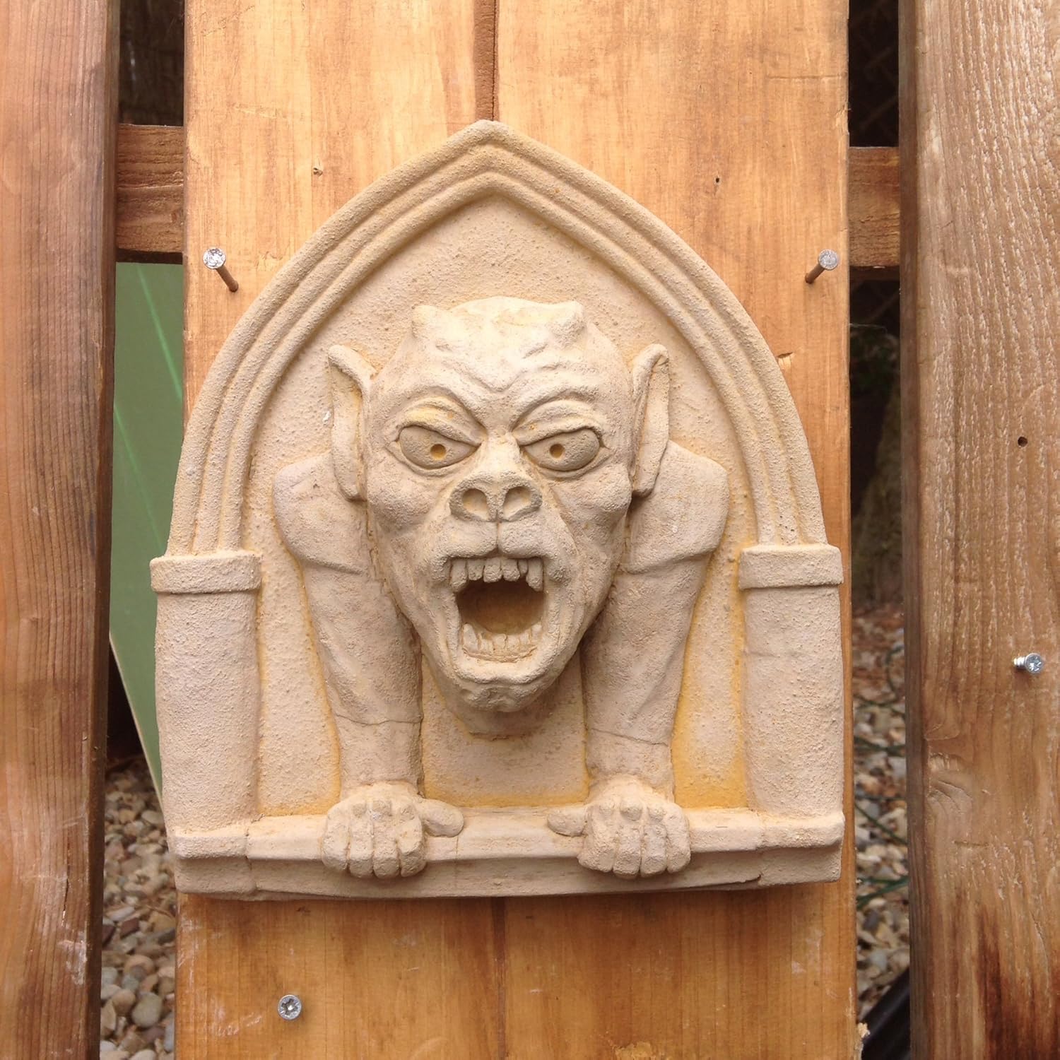 GARGOYLE. WINDOW grotesque screaming wall plaque garden ornament. from ...