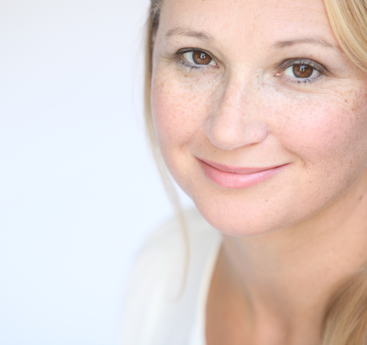 Jennifer L. Holm – Audio Books, Best Sellers, Author Bio | Audible.com