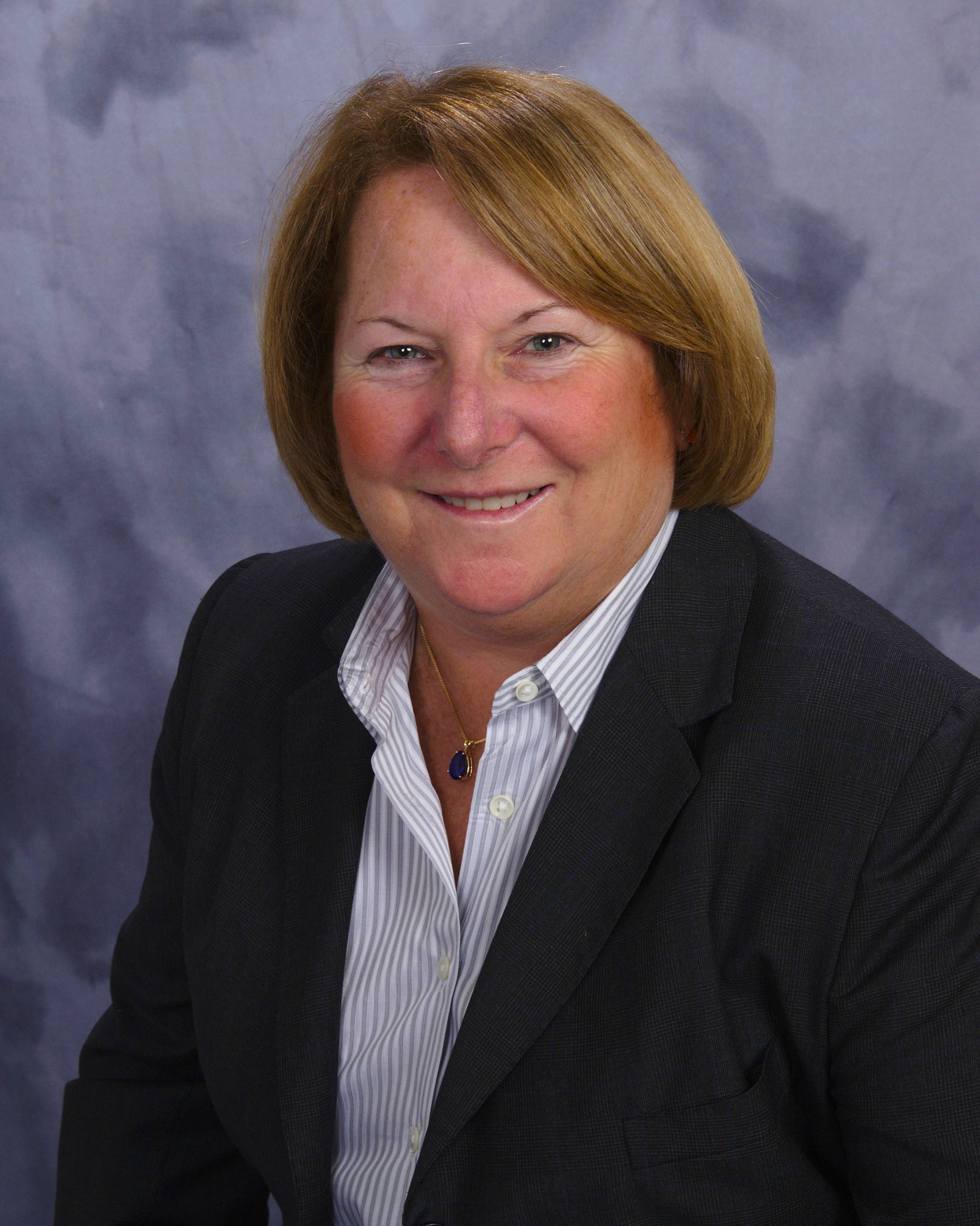Ellen B. Mandinach – Audio Books, Best Sellers, Author Bio | Audible.com