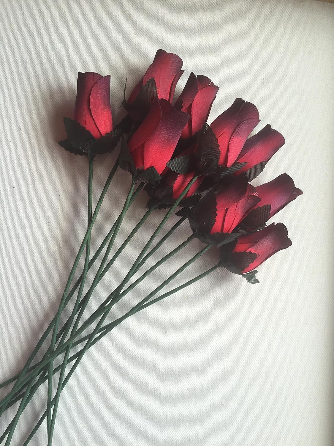 80 Dark Red Wooden Roses: Amazon.co.uk: Kitchen & Home