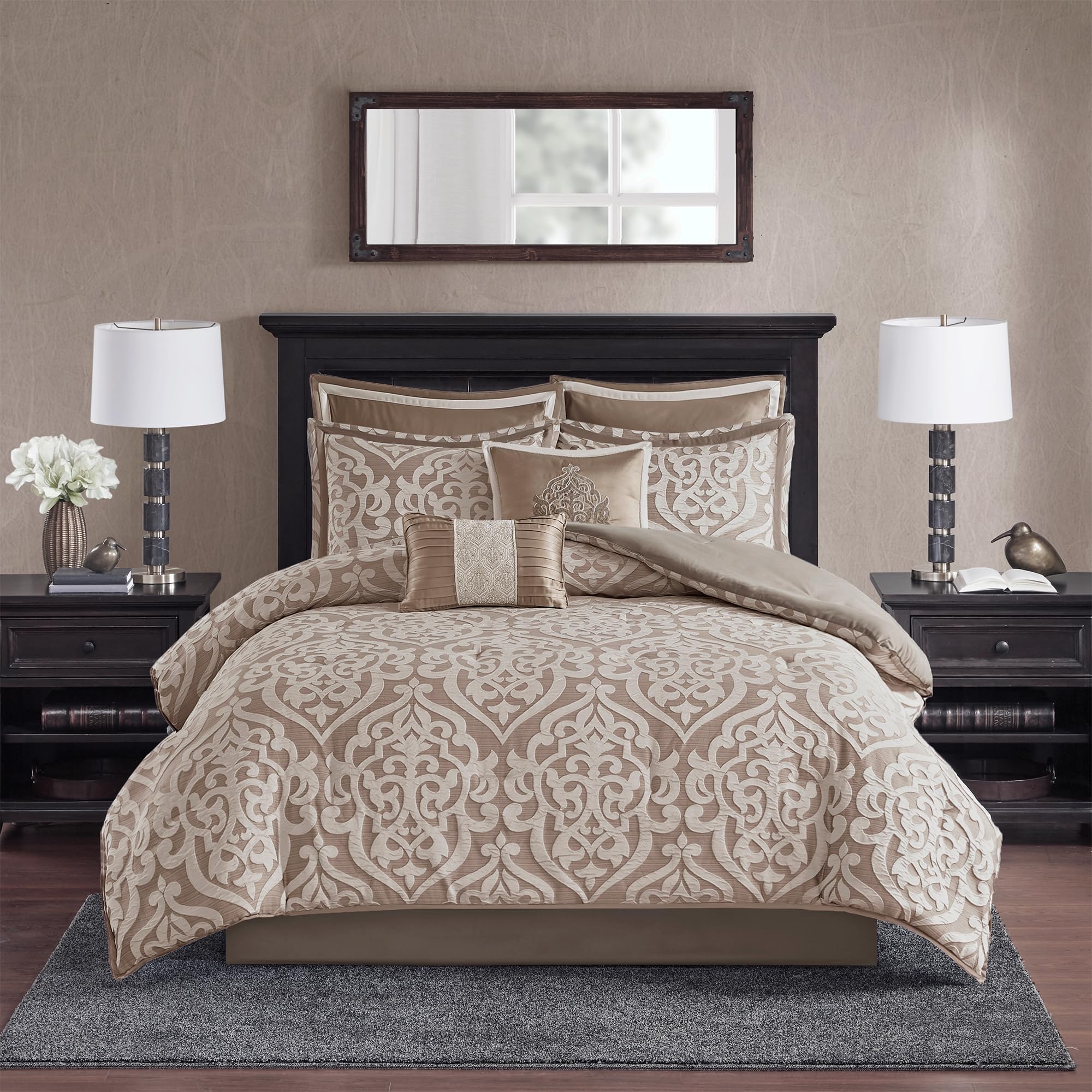 ***ITEM LOOK NEW*** OPEN BOX***Madison Park Odette Cozy Comforter Set ...