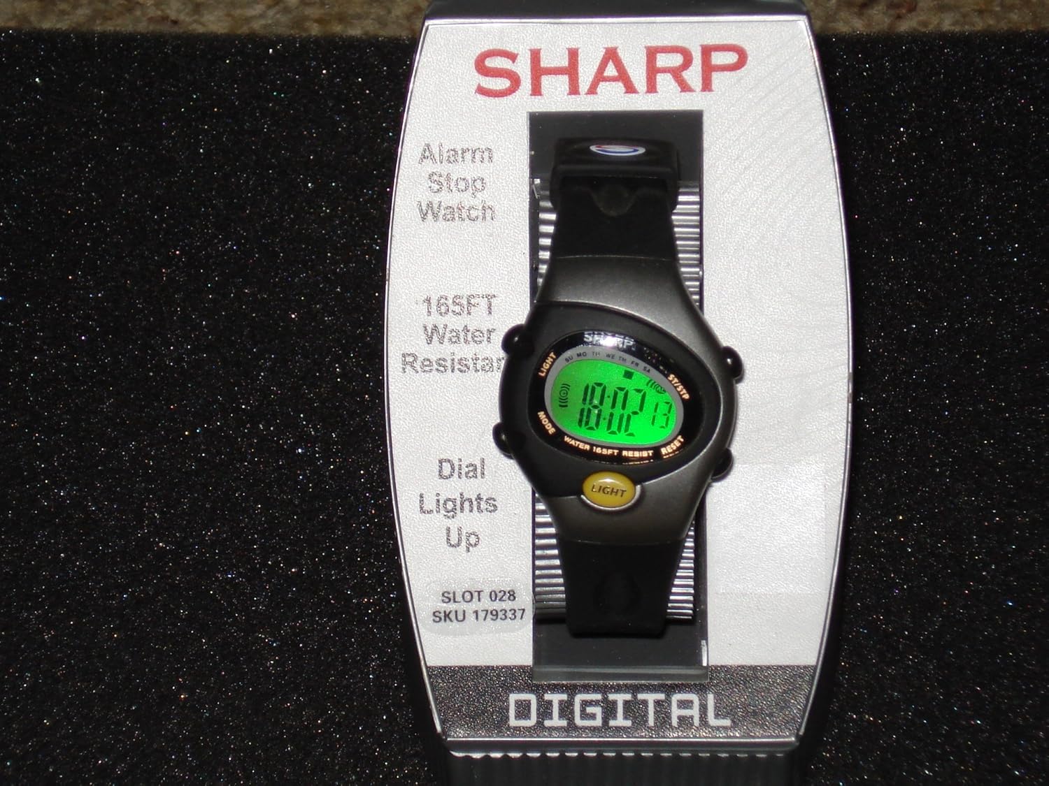 Amazon.com: Sharp Digital Men's Wristwatch 165 Ft Water Resistant SHP38 ...