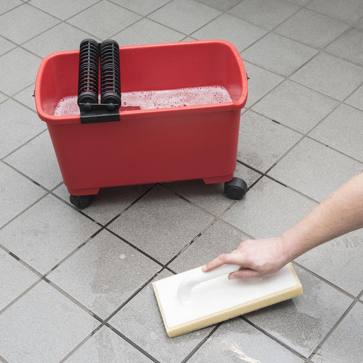 Connex COX790701 Tile Roller Cleaning, Red/Black, Set of 6 Piece – BigaMart