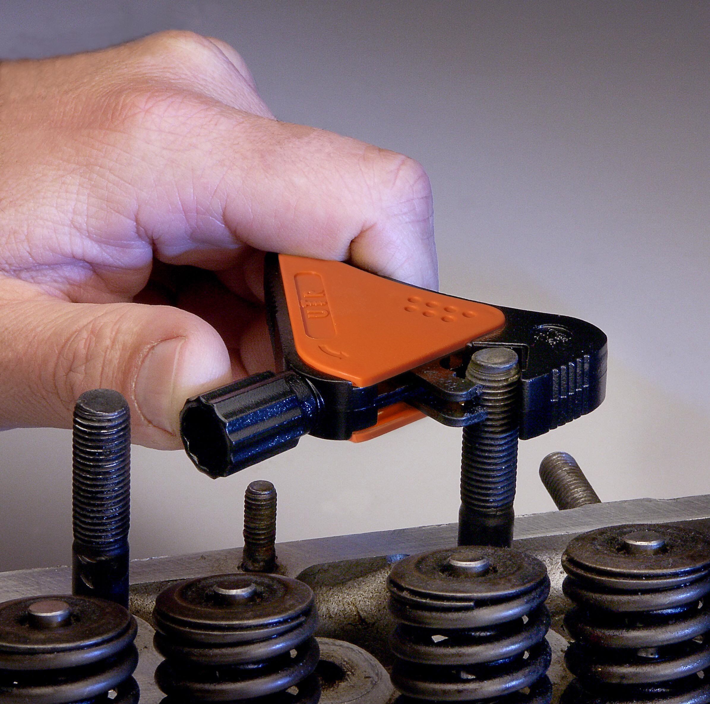 UTR Universal Thread Restorer External Thread Repair Tool Easily utr-universal-thread-restorer-external-thread-repair-tool-easily