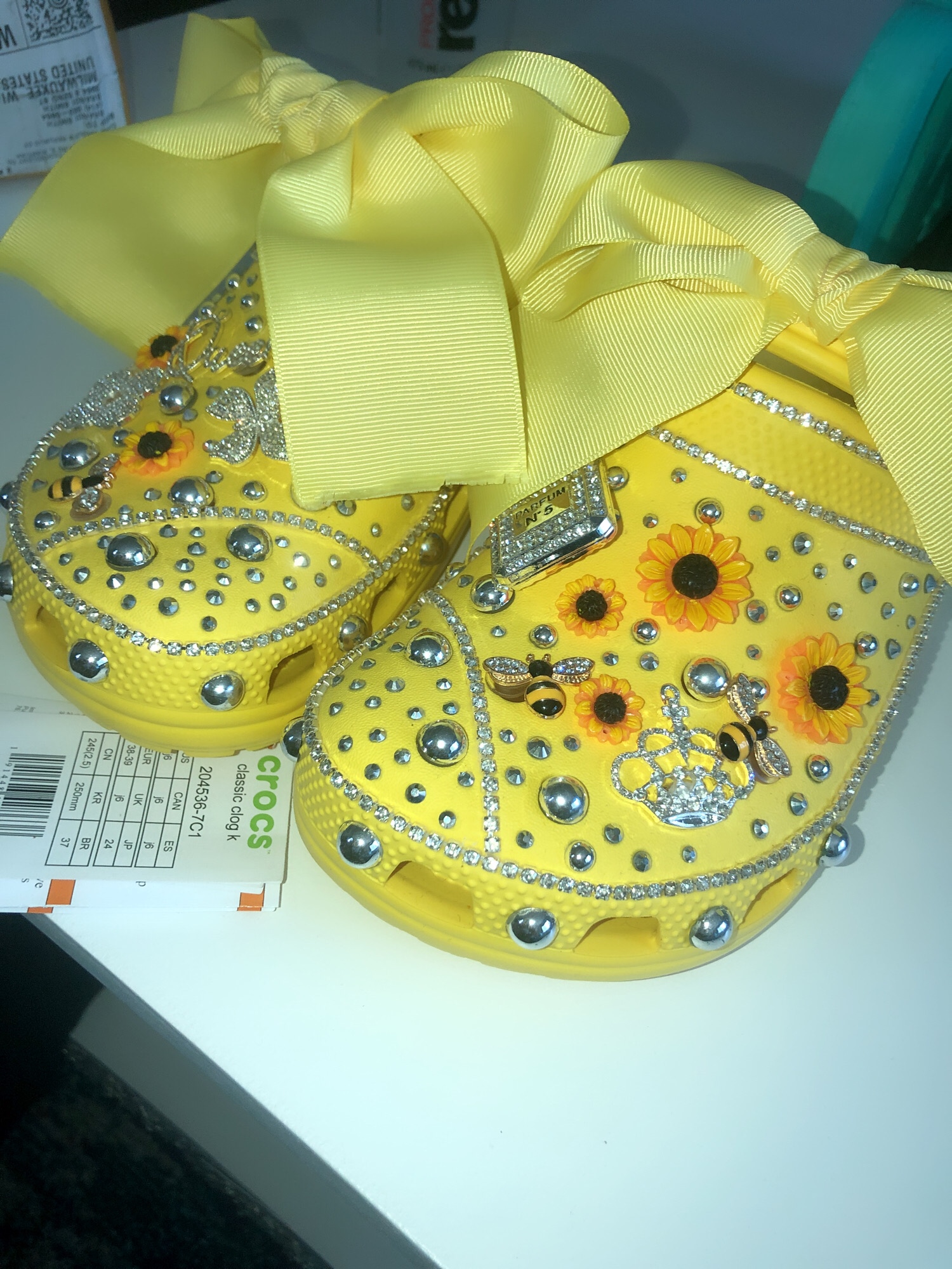 $8/mo - Finance Crocs Unisex-Child Classic Clogs | Buy Now, Pay Later