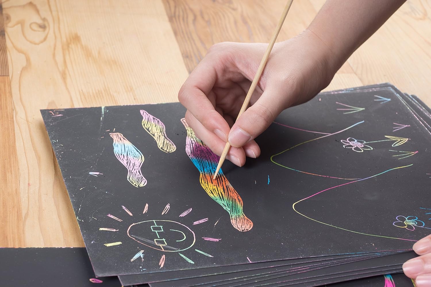 Juvale Rainbow Scratch Paper Sheets with Wooden Styluses – 50 Sheets ...