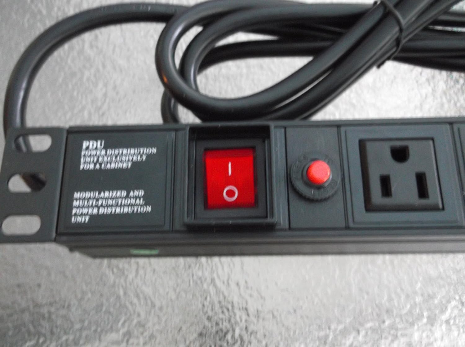 Amazon.com: Lighted Power Switch PDU Power Distribution Unit 1RU 16A w ...