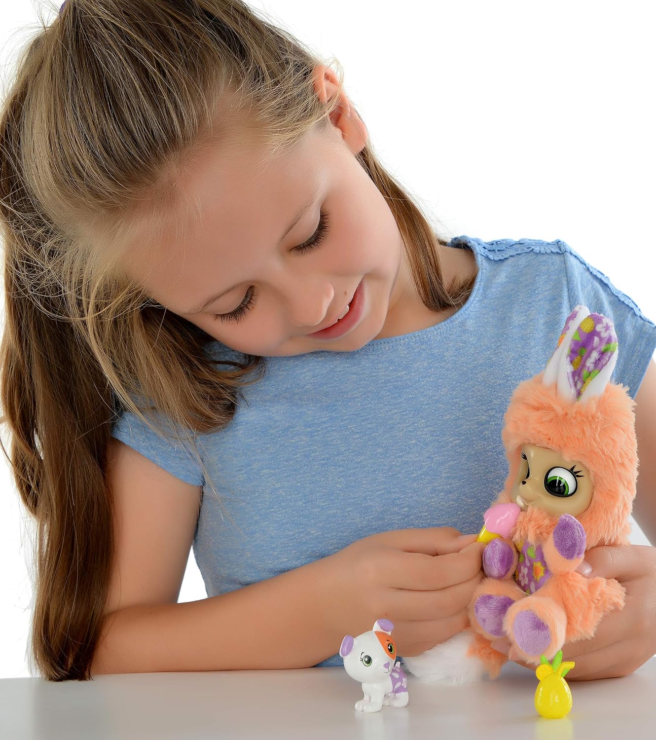 Bush Baby World Soft Toy with Pet – Beach Party – BigaMart