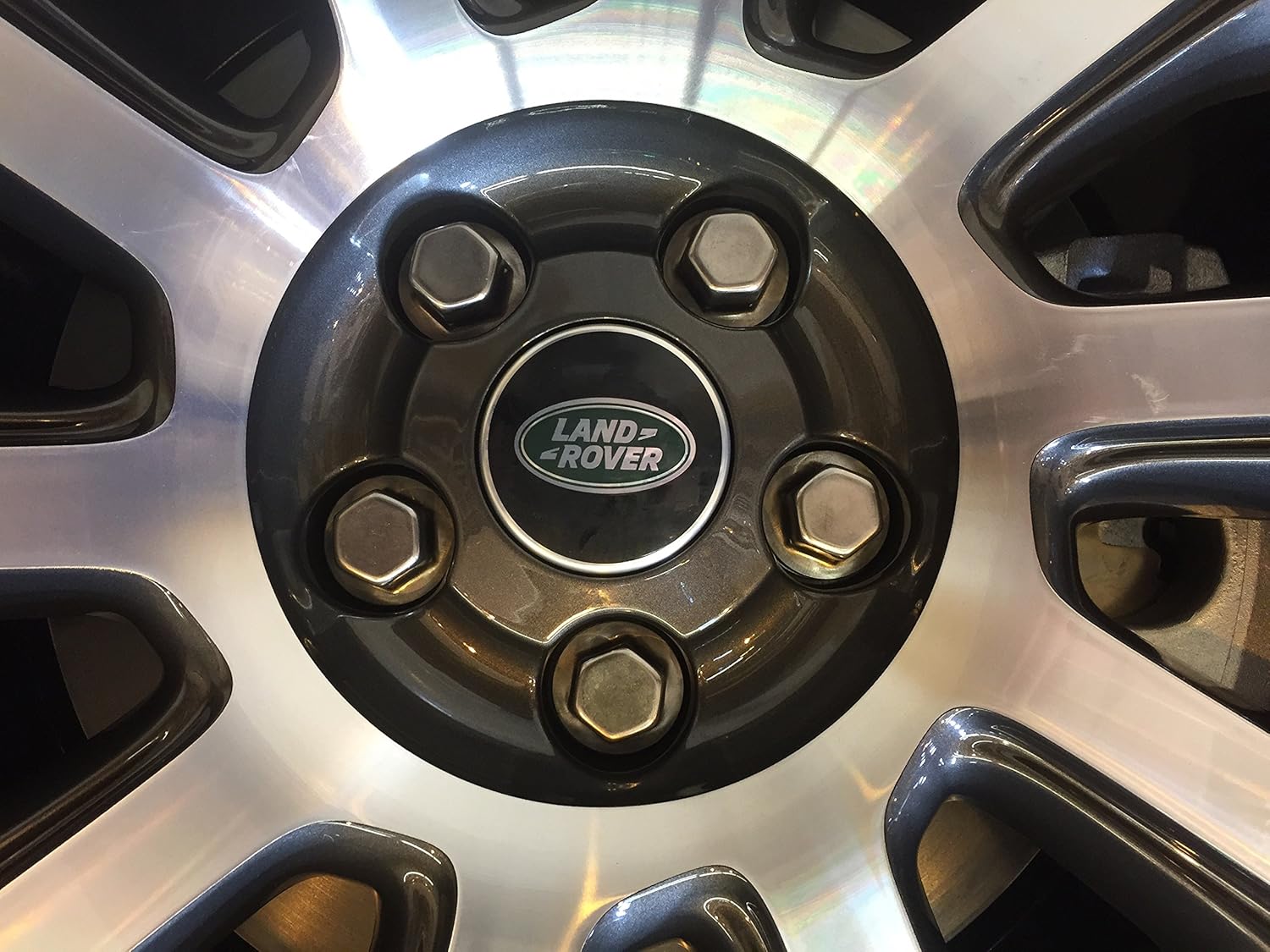 Land Rover Range Rover Discovery Black/Green Wheel Center Hub,Caps Set ...