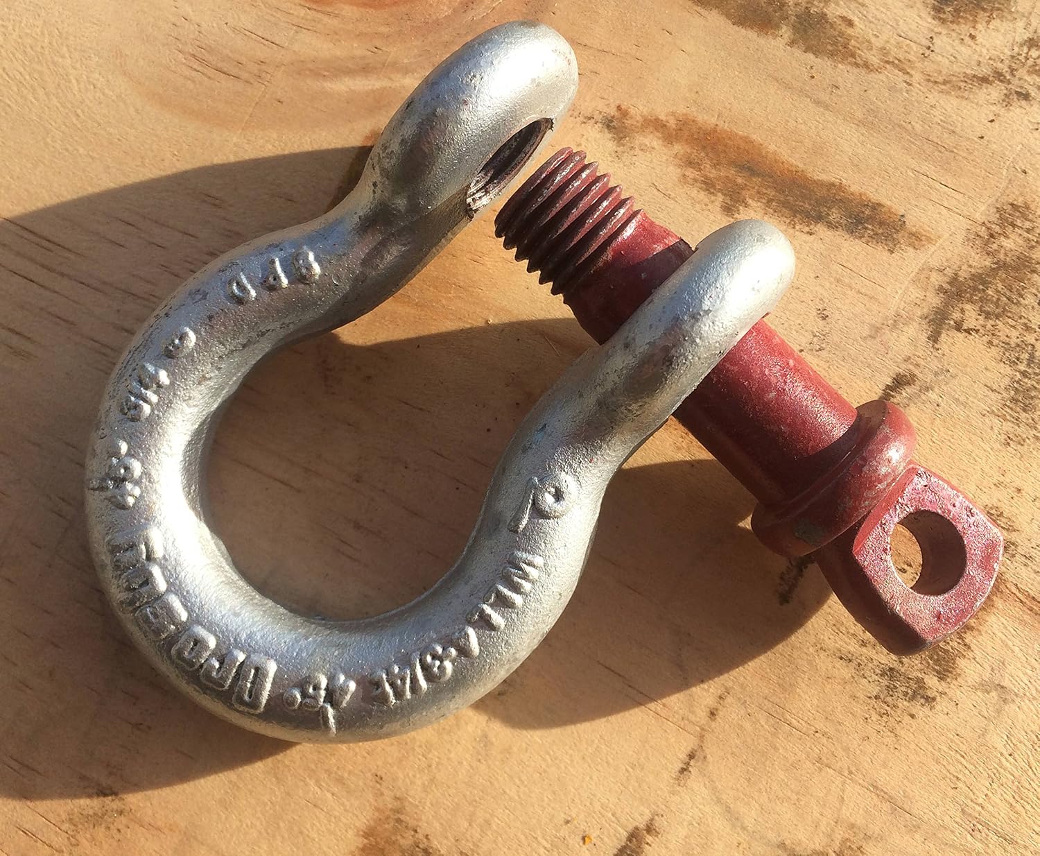 Crosby Screw Pin Anchor Shackle, G209, WLL- 12.0 Tons – BigaMart