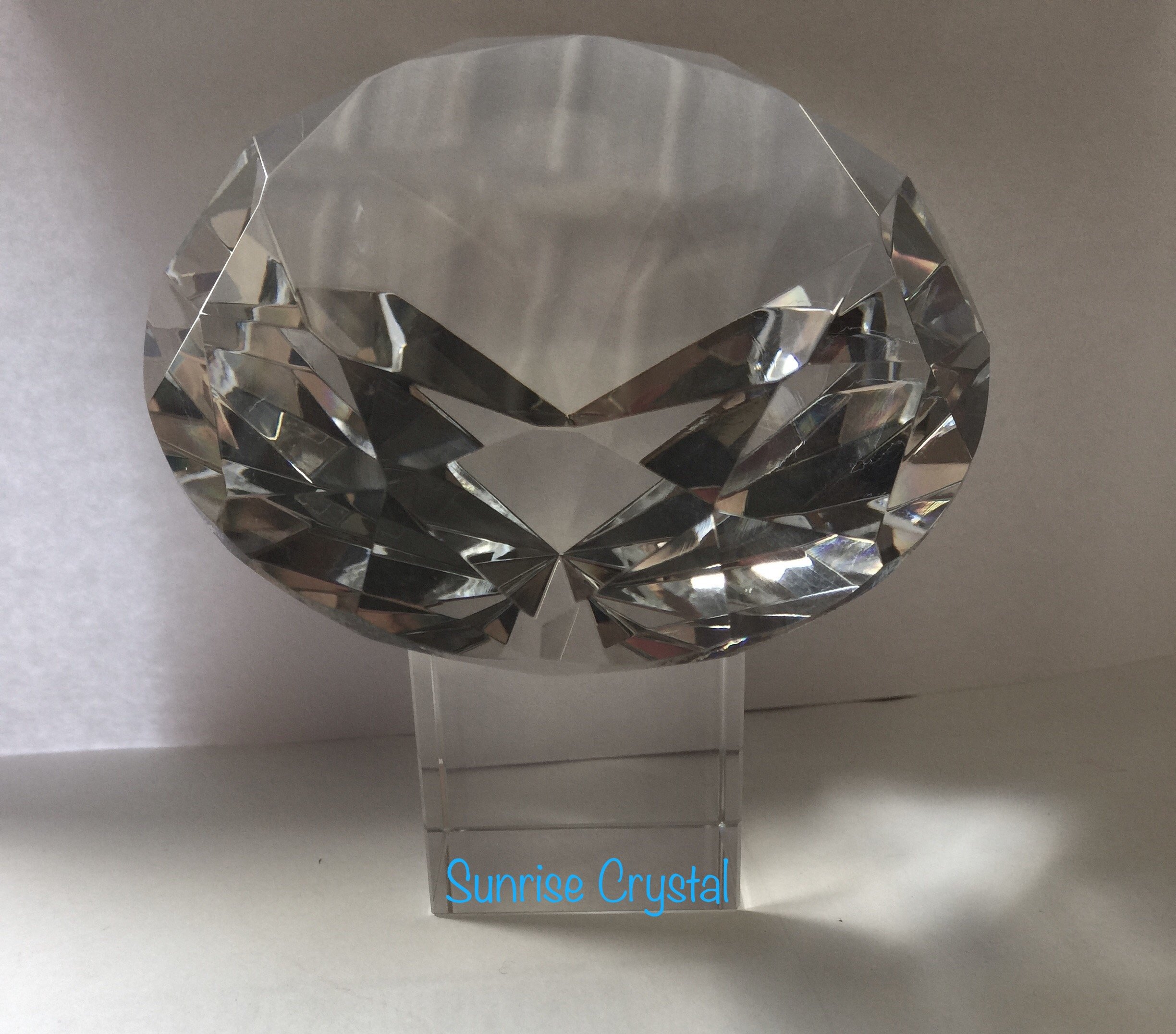 Amazon.com: Stunning Sparkling Crystal Diamond Shaped Centerpieces ...