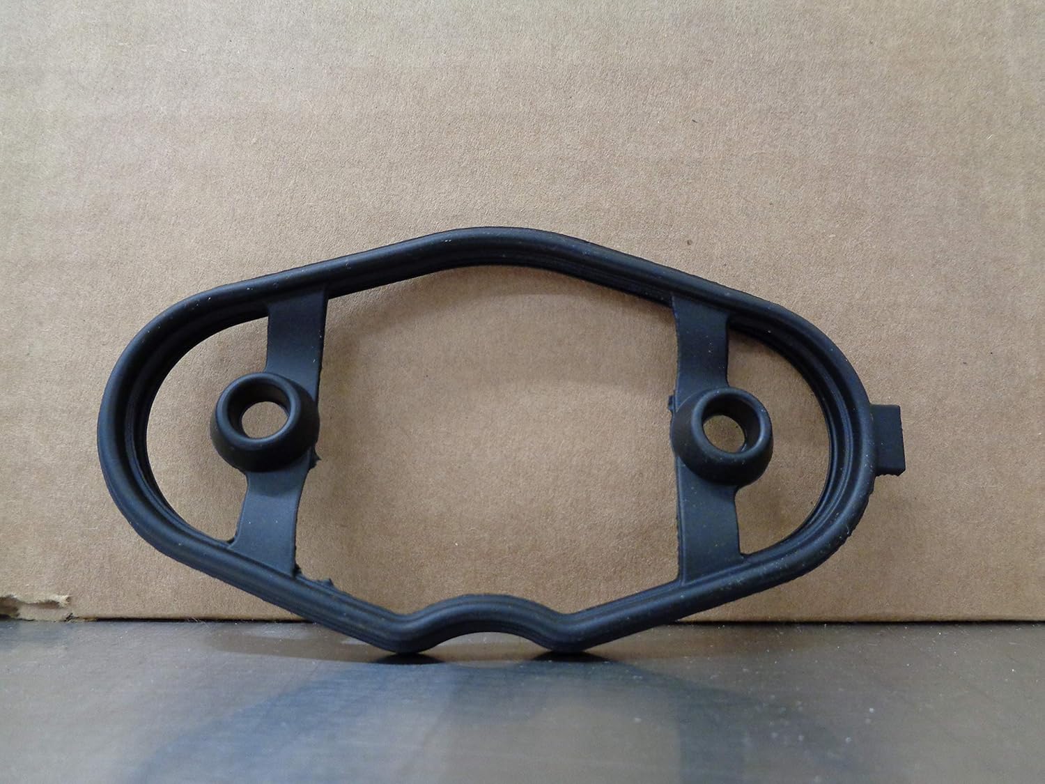 Amazon.com: BMW 11-12-7-588-416 Profile-Gasket: Automotive