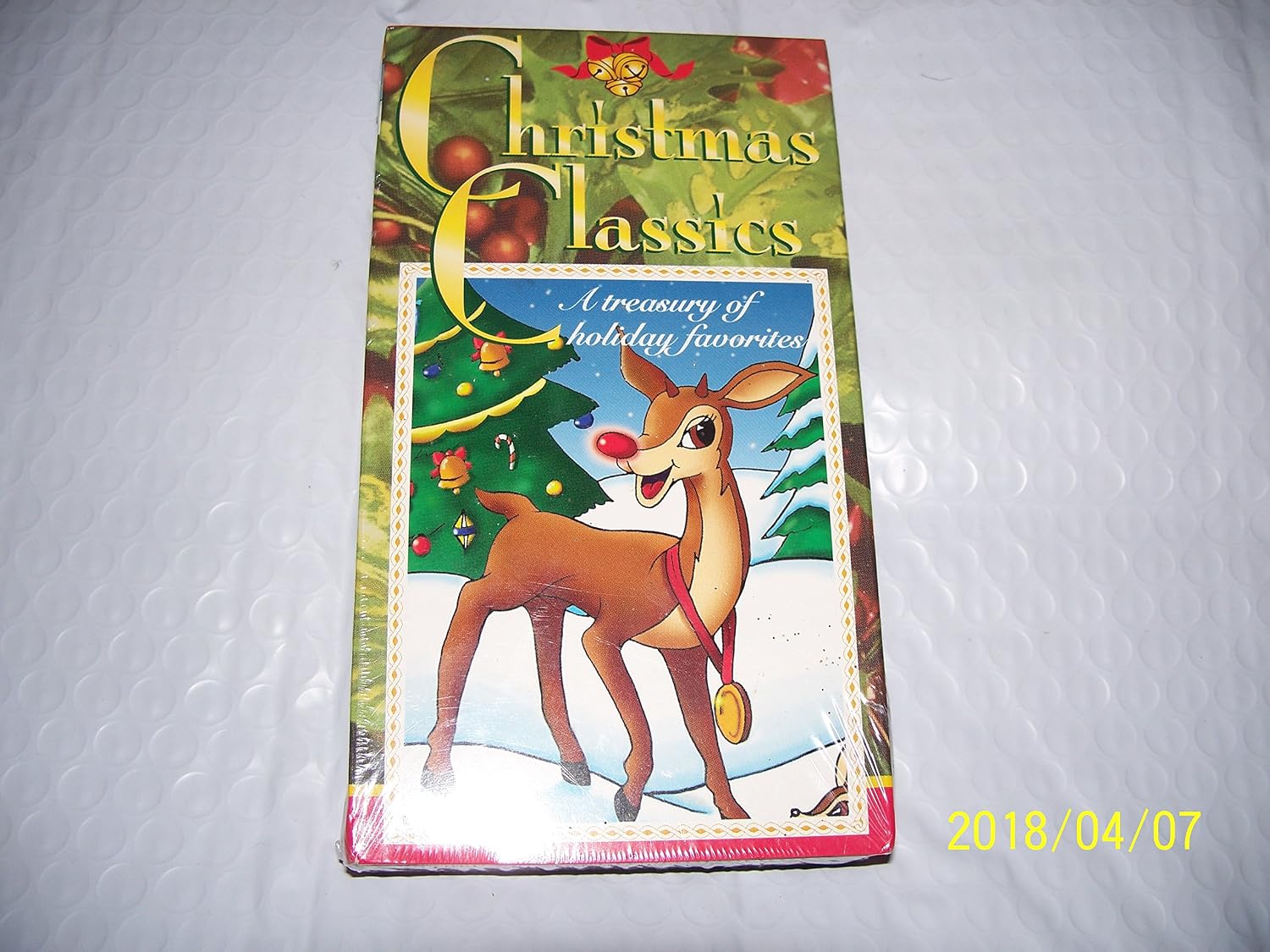 Amazon.com: Christmas Classics [VHS]: Movies & TV