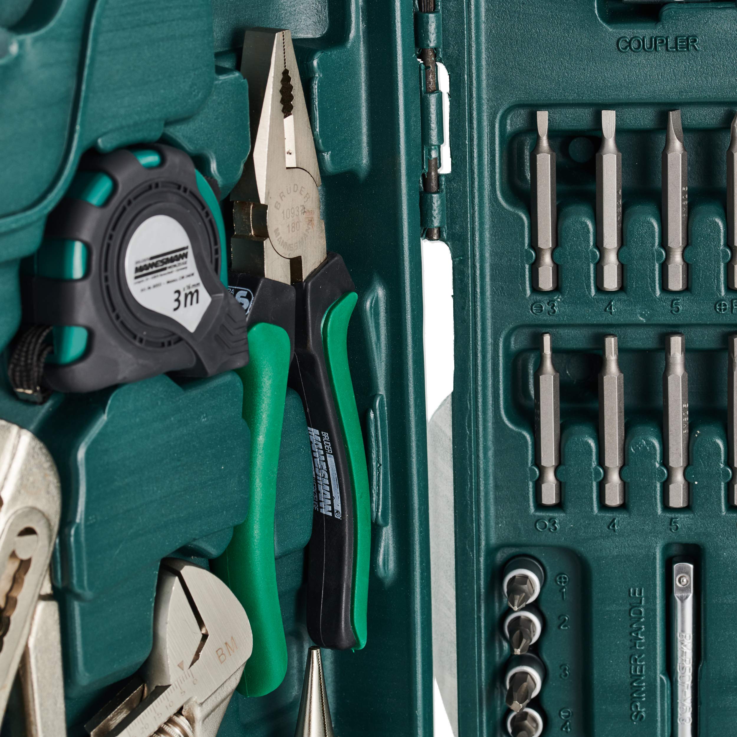Mannesmann Universal Tool Set (89 Pieces) by Brder Mannesmann ...