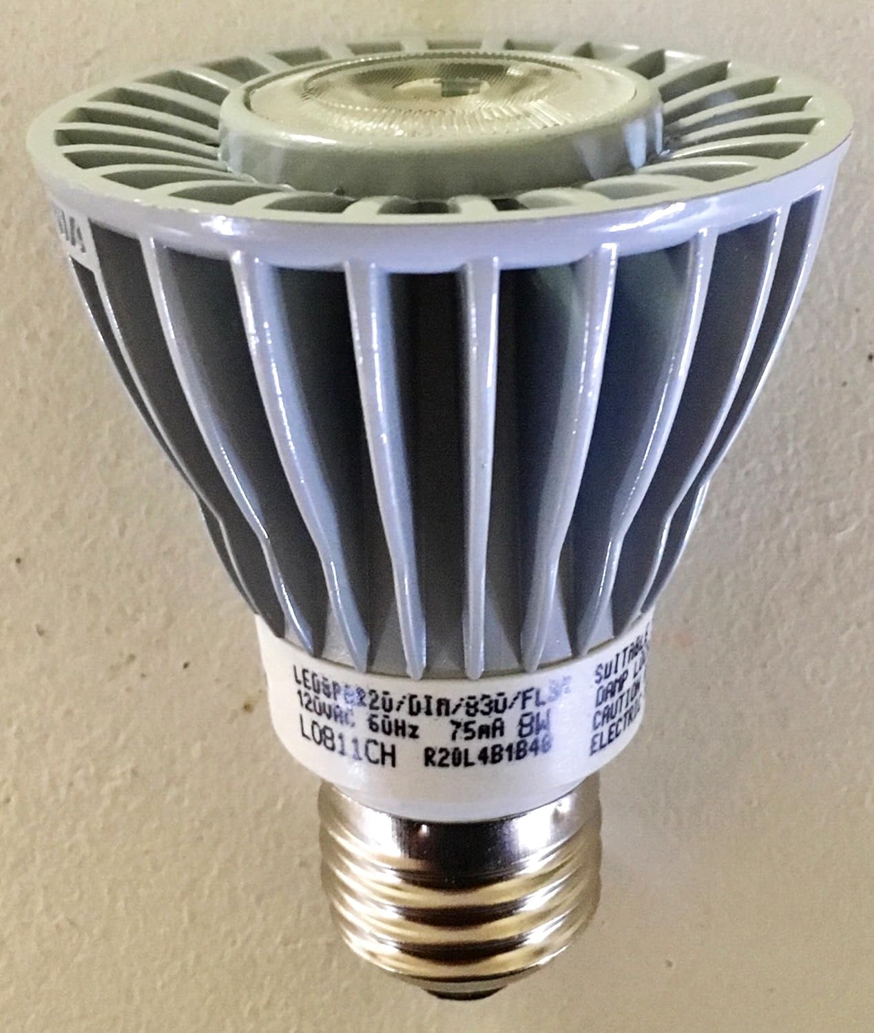 Sylvania 78637 LED8PAR20/DIM/830/FL36 Led8W, PAR20, Dimmable, 85-CRI ...