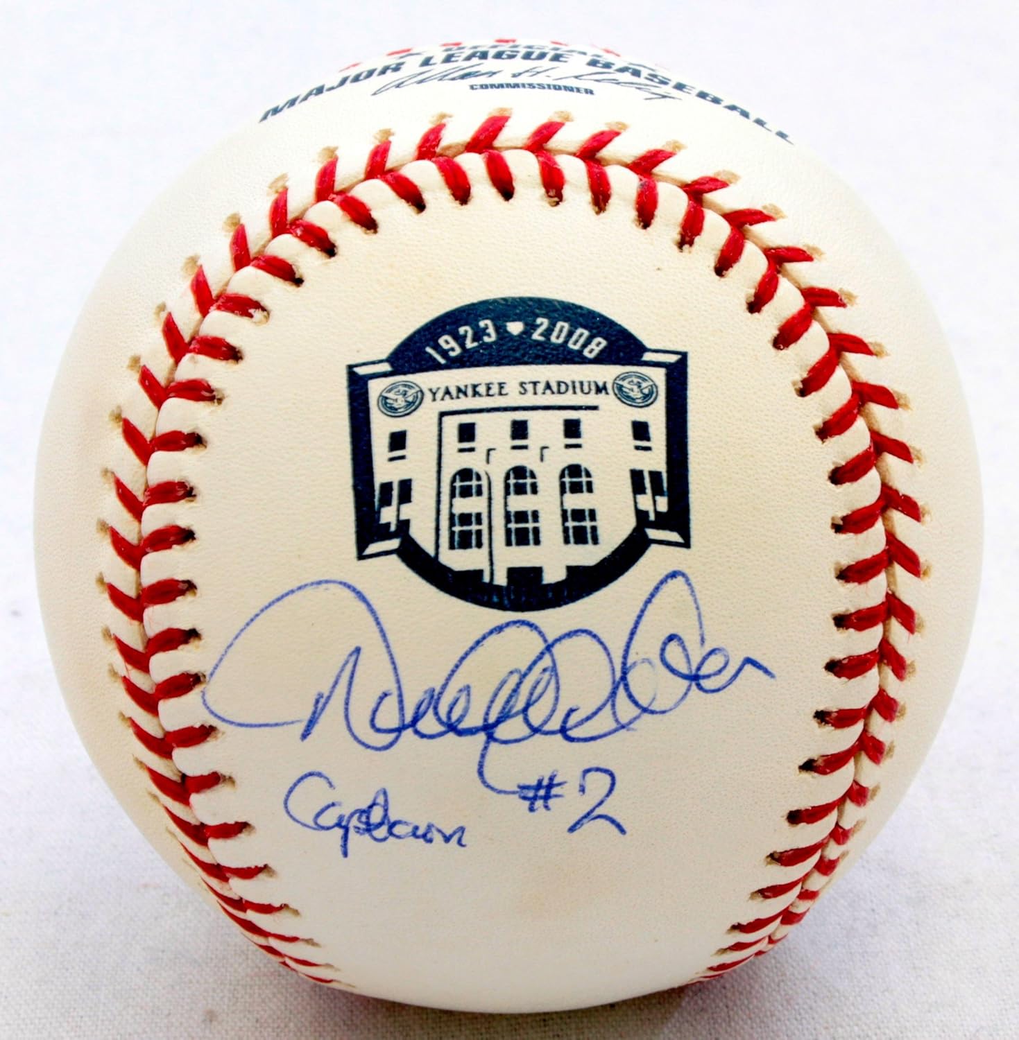 Derek Jeter Signed Final Season Ball w/ Captain #2 - PSA/DNA Certified ...