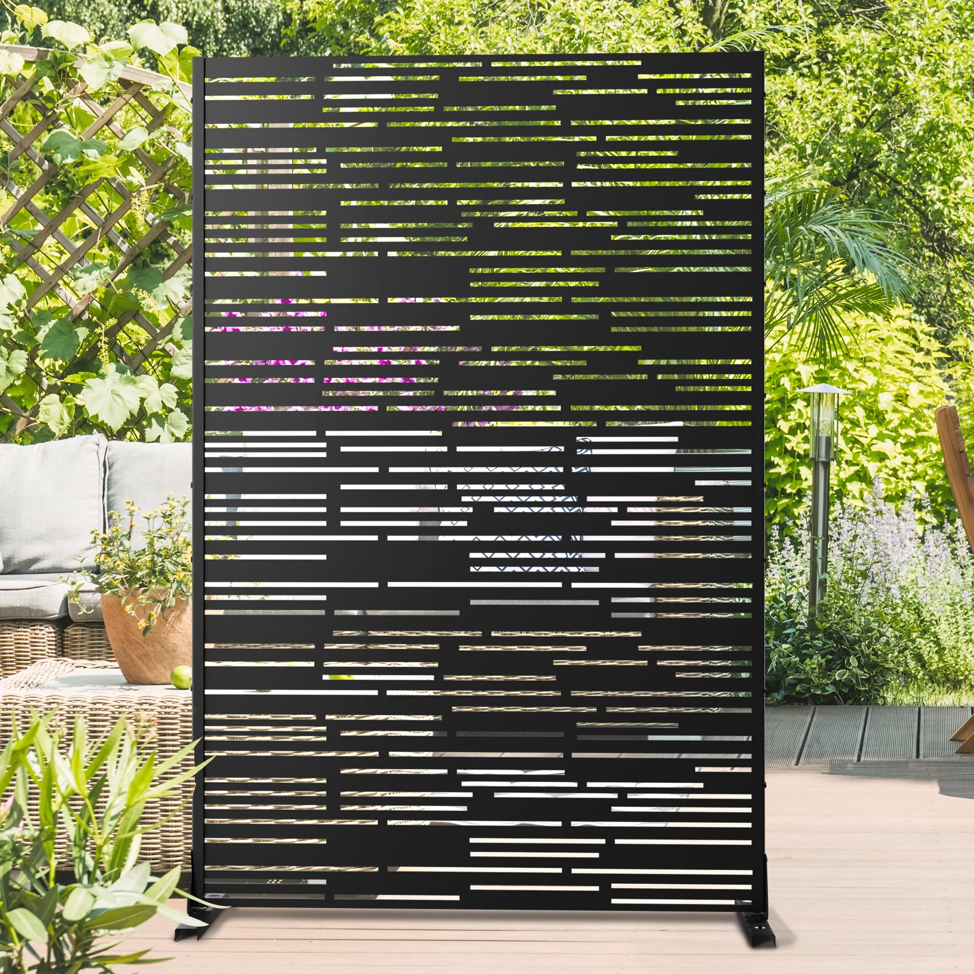 Mua Elevens Metal Outdoor Privacy Screen, Freestanding Outdoor Divider ...