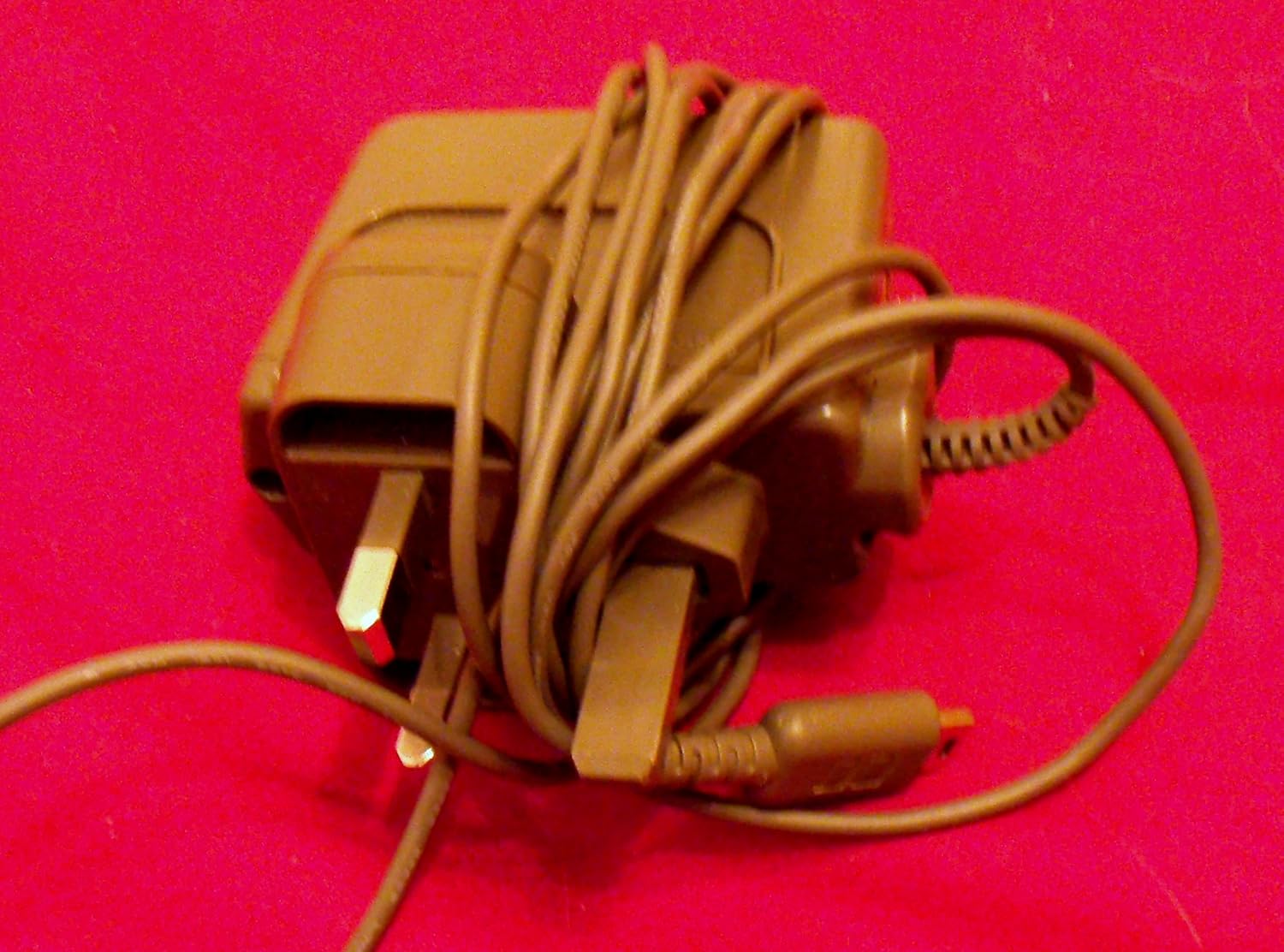 ORIGINAL NINTENDO DS LITE POWER SUPPLY MAINS CHARGER ADAPTOR UK 3 PIN ...