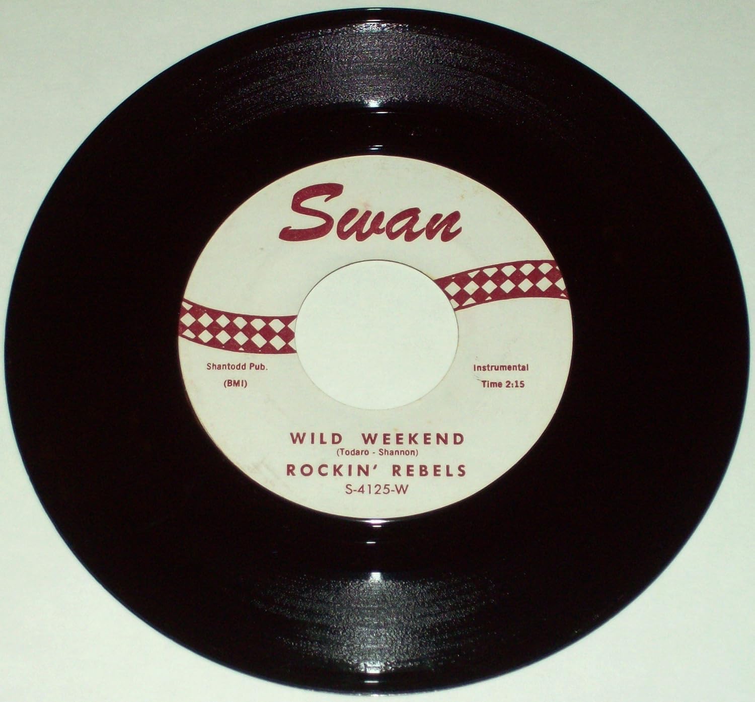 Rockin' Rebels - Wild Weekend - Amazon.com Music