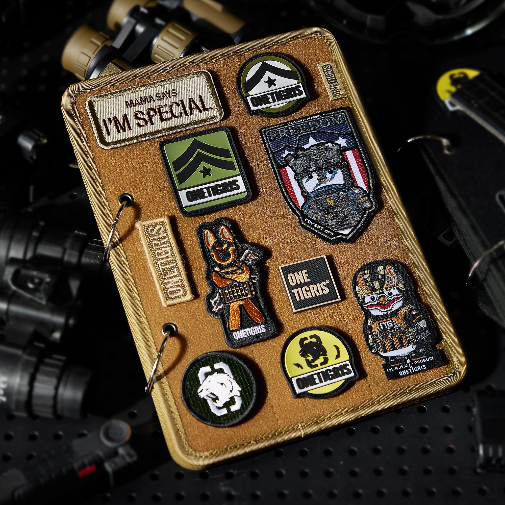 Mua OneTigris Patch Display Board, Flip-Page Patch Book with Metal ...