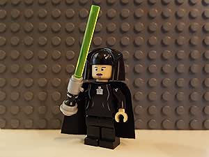 Amazon.com: LEGO Star Wars Luminara Unduli with Light-Up Lightsaber ...