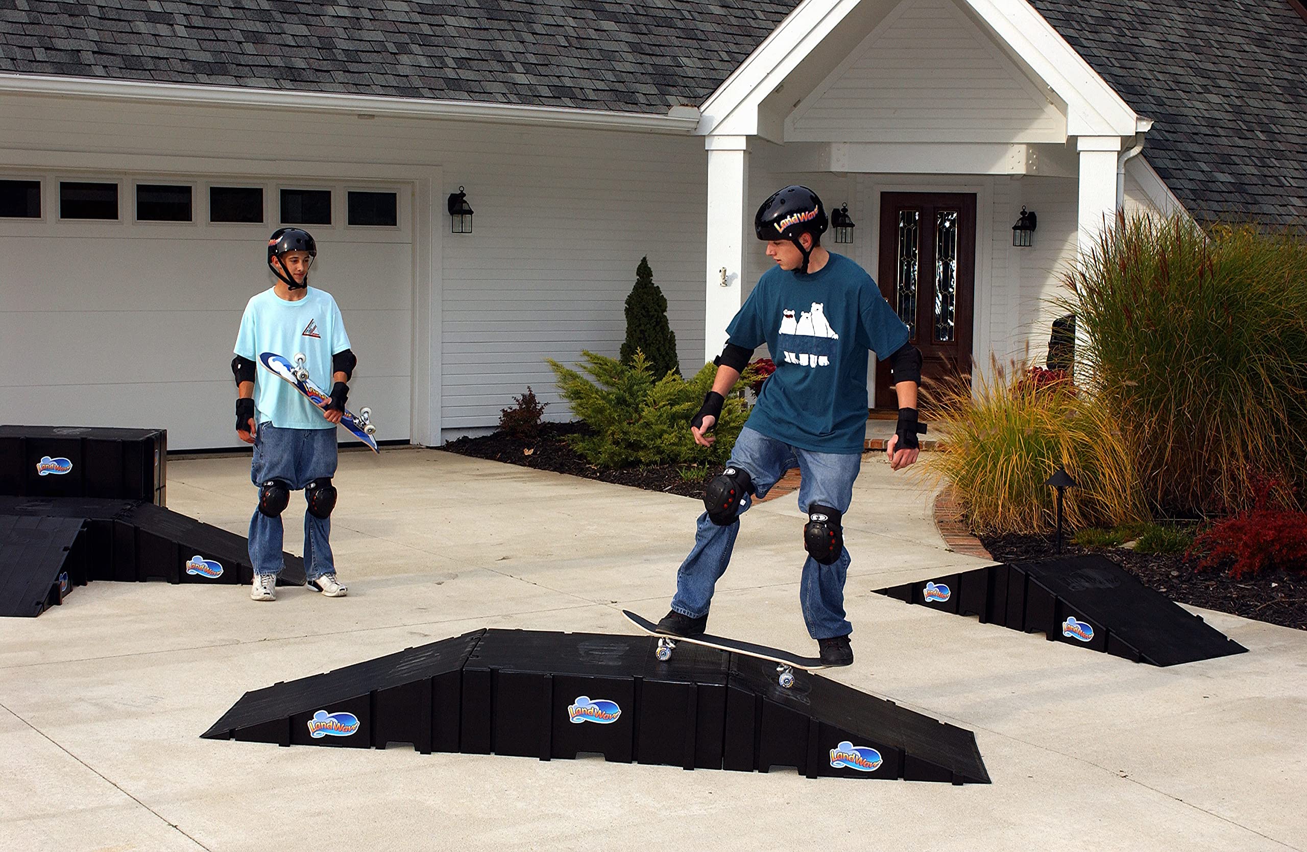 Mua Landwave Skateboard Ramp Park Starter Pack with 2 Ramps and 1 ...