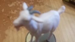 The Screaming Goat (Book & Figure): 9780762459810: Amazon.com: Books