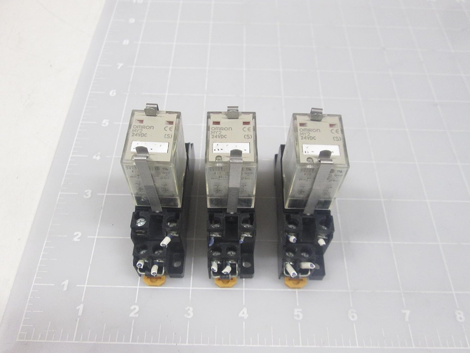 Omron MY2 Relay 24VDC Coil, 10A 250 VAC 10 A 30VDC: Mechanical Component Equipment Cases: Amazon ...